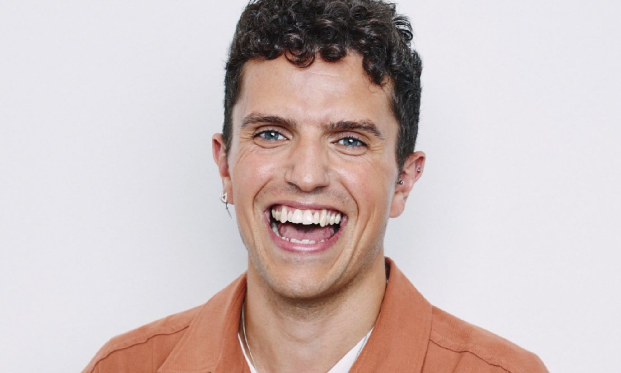 Kids raised by LGBTQ parents are thriving, according to science