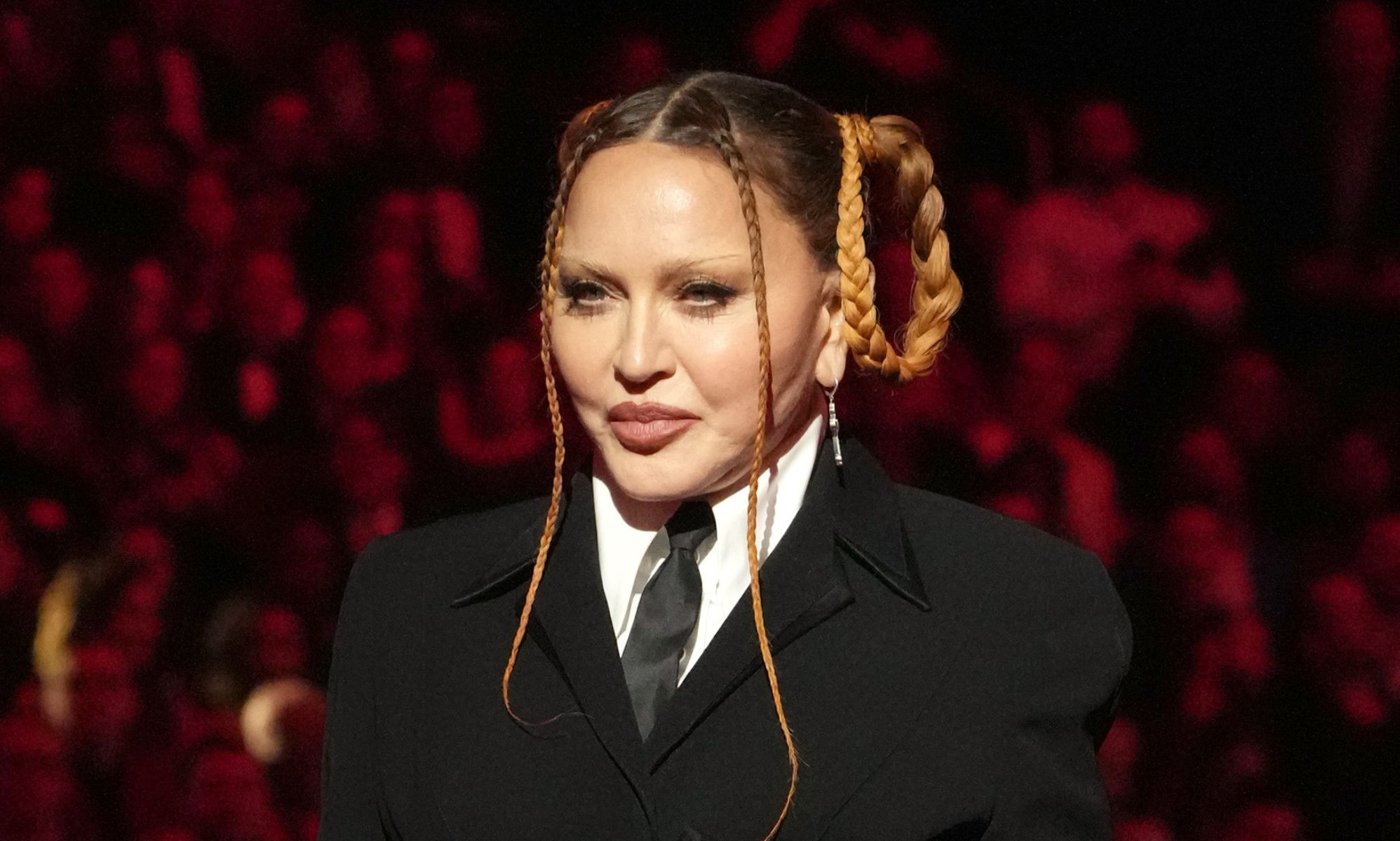 Singer Orville Peck postpones tour due to mental health struggles