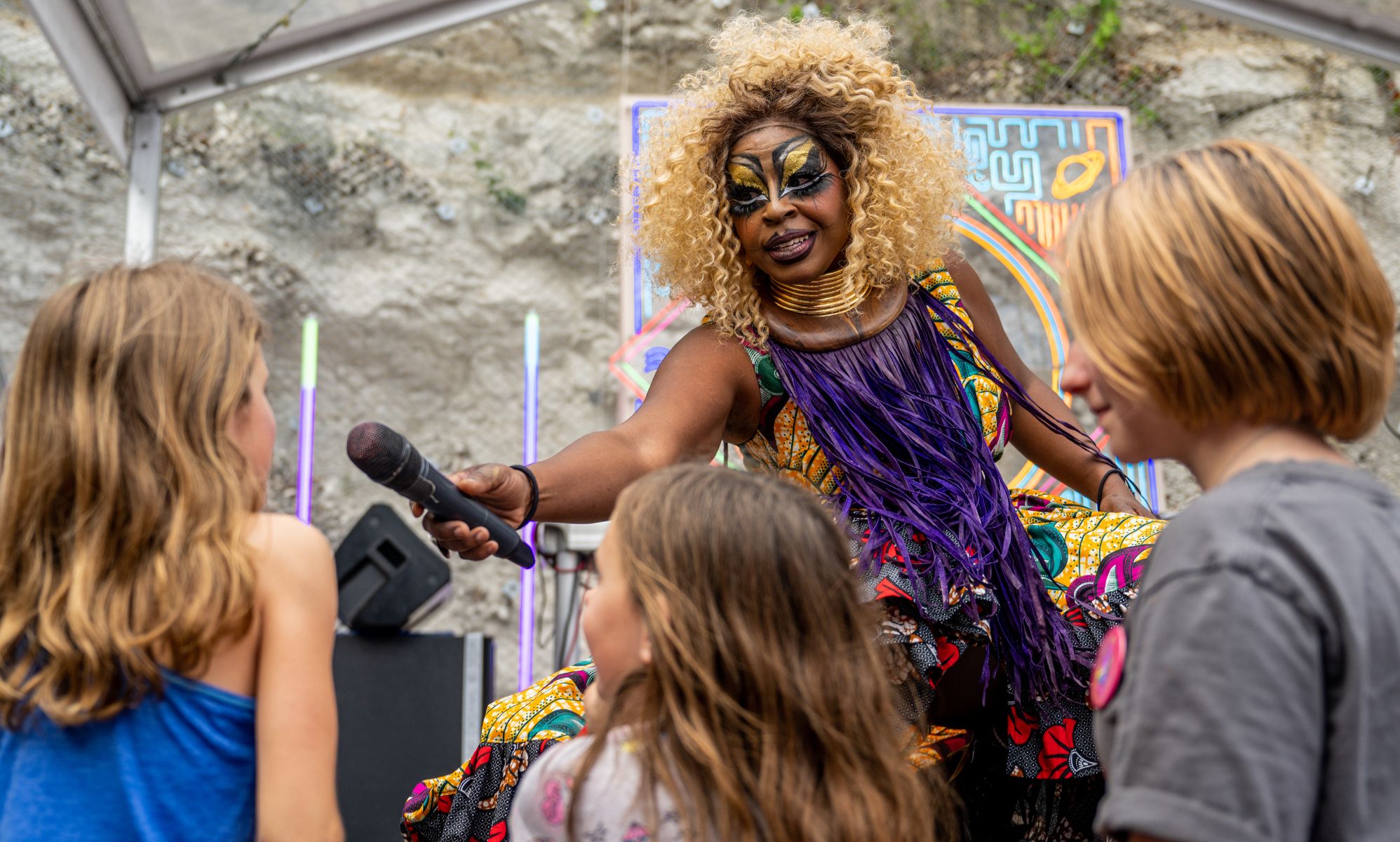 Texas drag ban: ‘Bounty hunter’ bill would let children sue