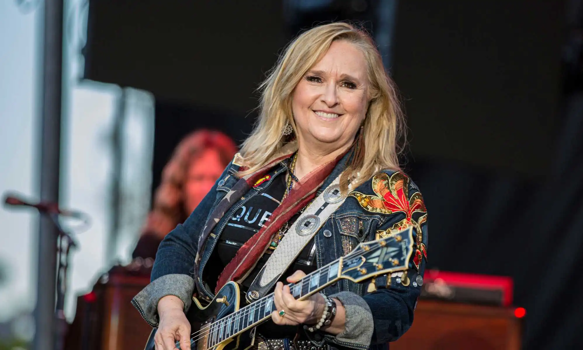 Melissa Etheridge recalls homophobia from record label exec