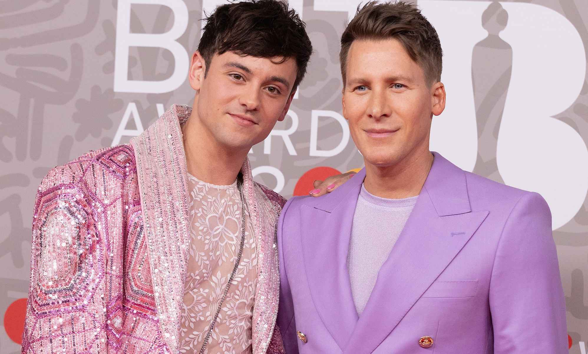 Naked Tom Daley portrait drawn by David Hockney | PinkNews