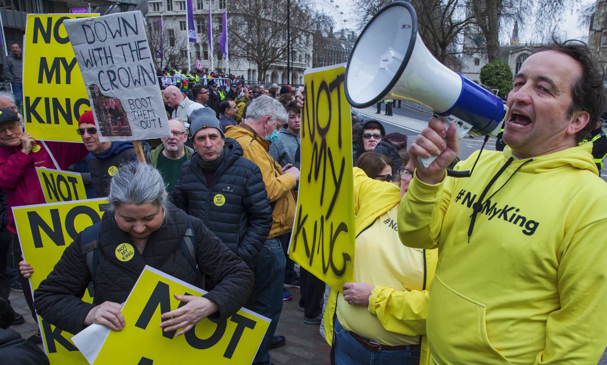 Head of anti-monarchy group arrested for coronation protest