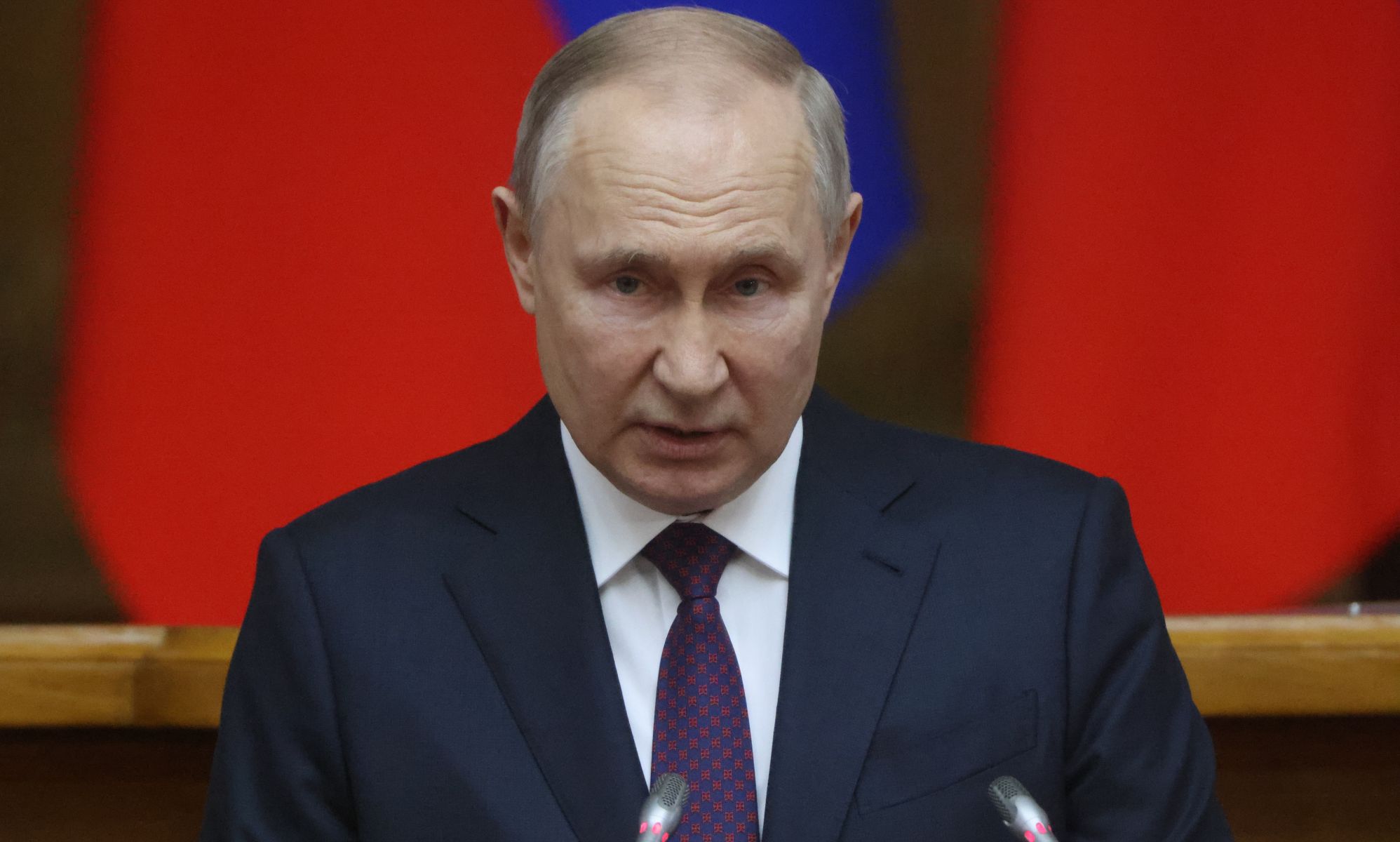 Russia: Trans woman 'scared s**tless' as healthcare ban looms