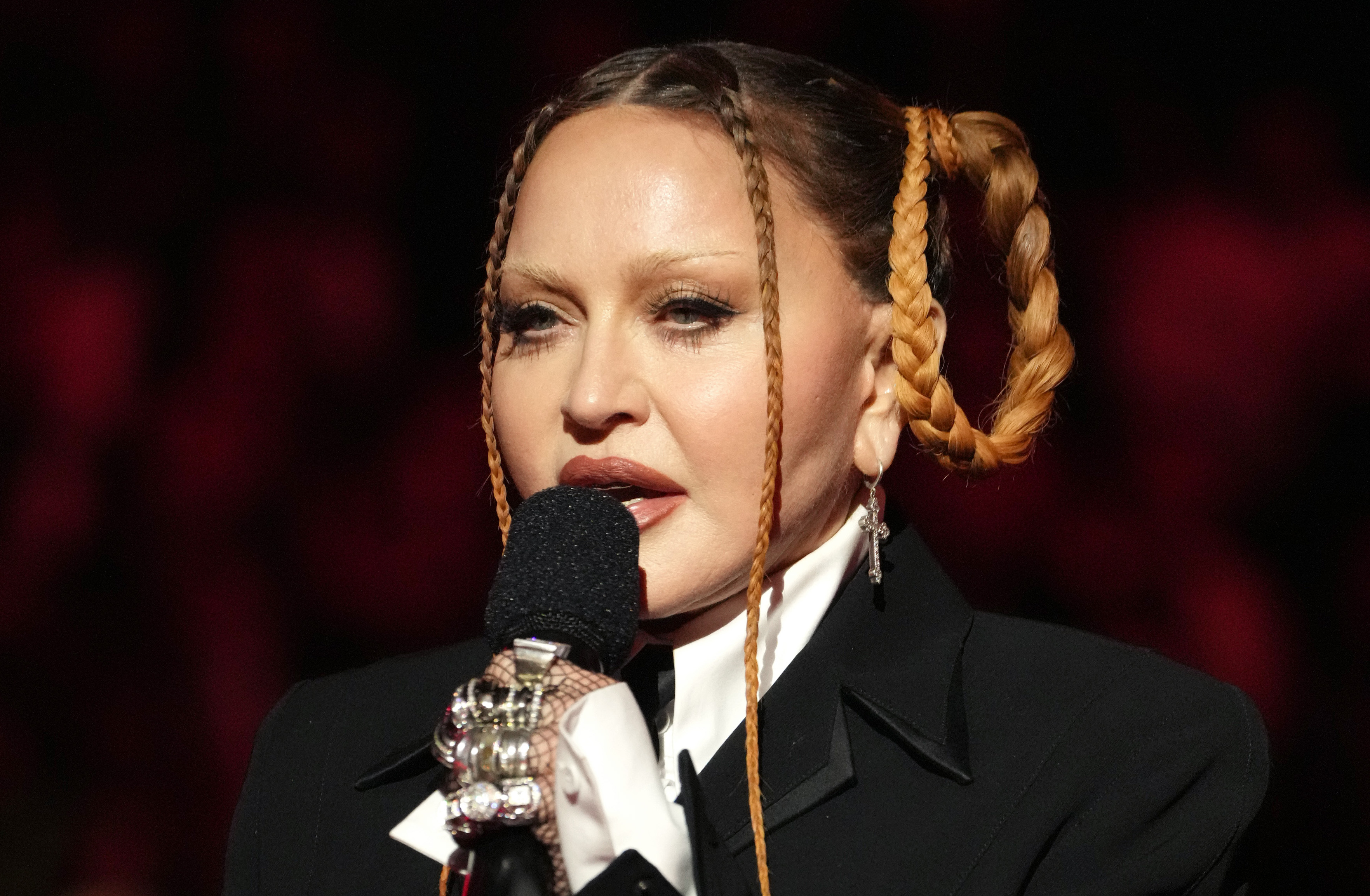 Madonna 'in the clear' after being hospitalised with infection