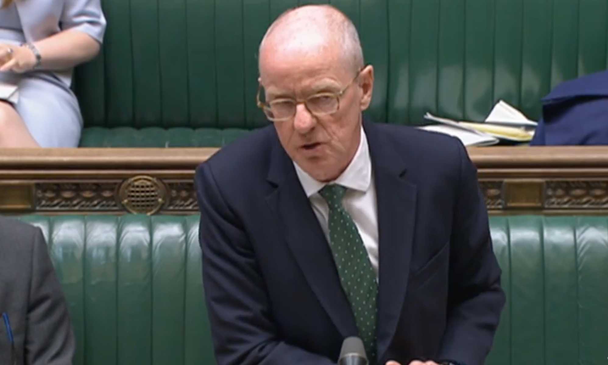 UK schools minister refuses to apologise for lack of trans guidance