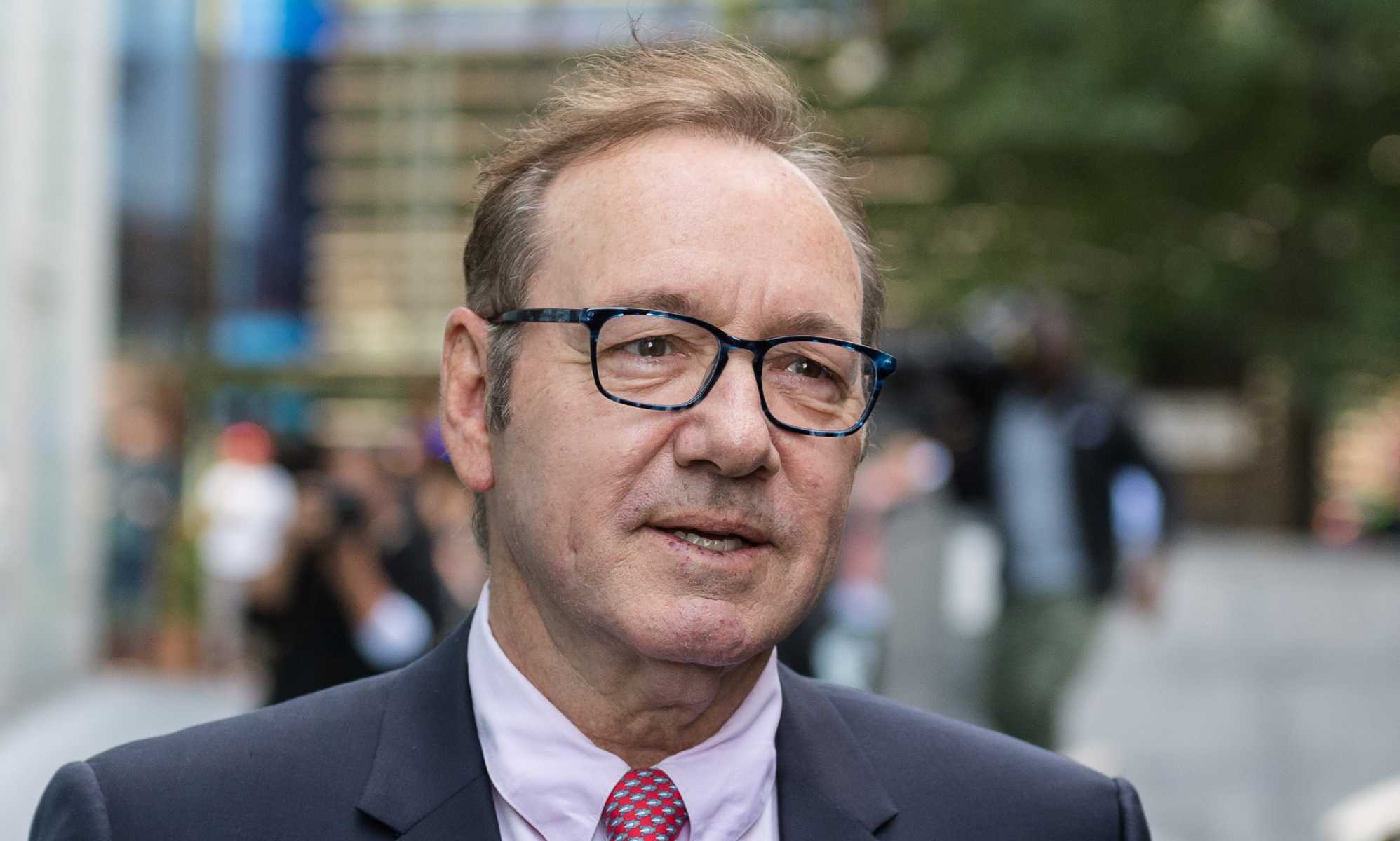 Kevin Spacey demands release of Epstein files in recent tweet