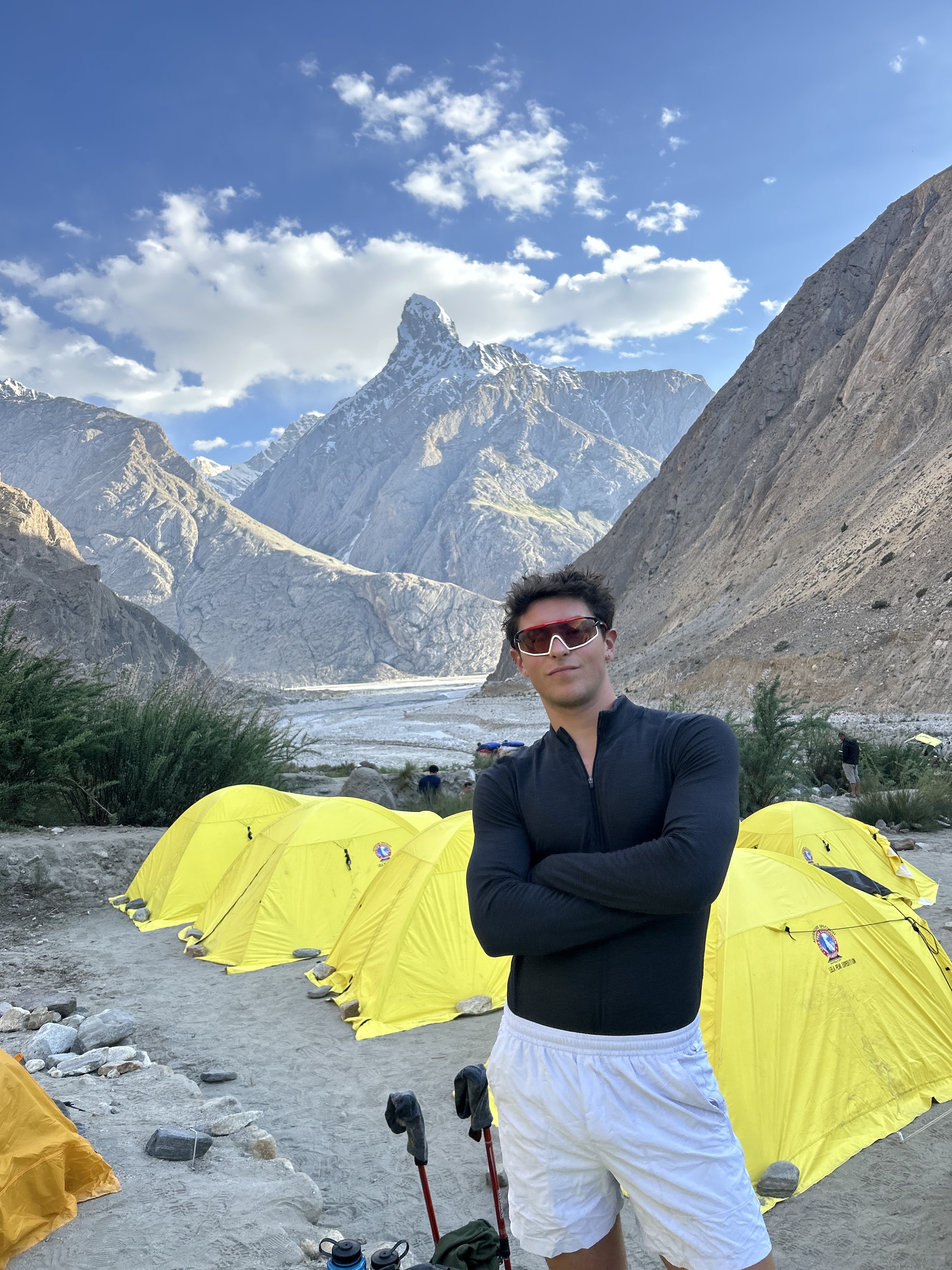 Queer athlete marks birthday by flying Pride flag on K2 mountain