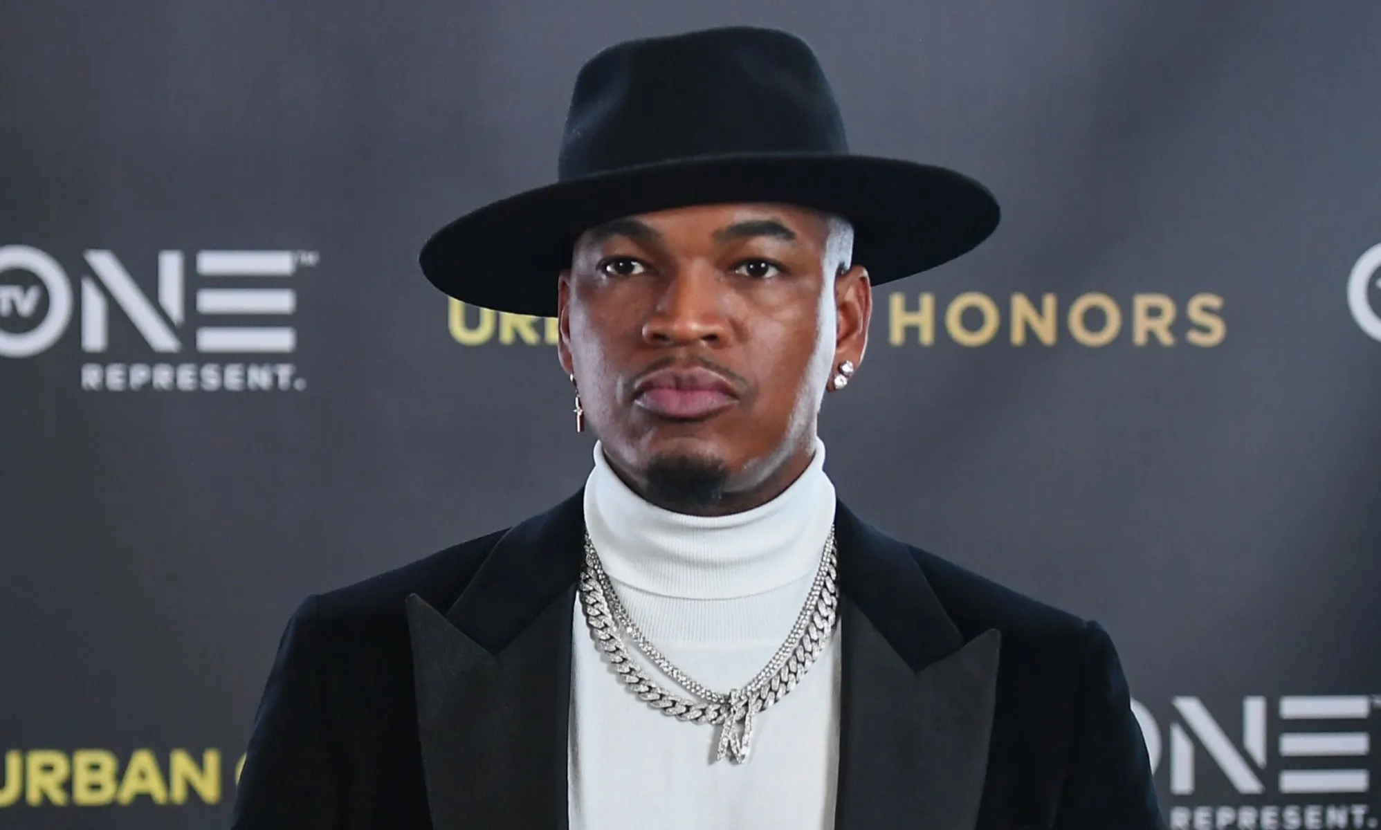Ne-Yo retracts 'publicist's' apology for comments on trans children
