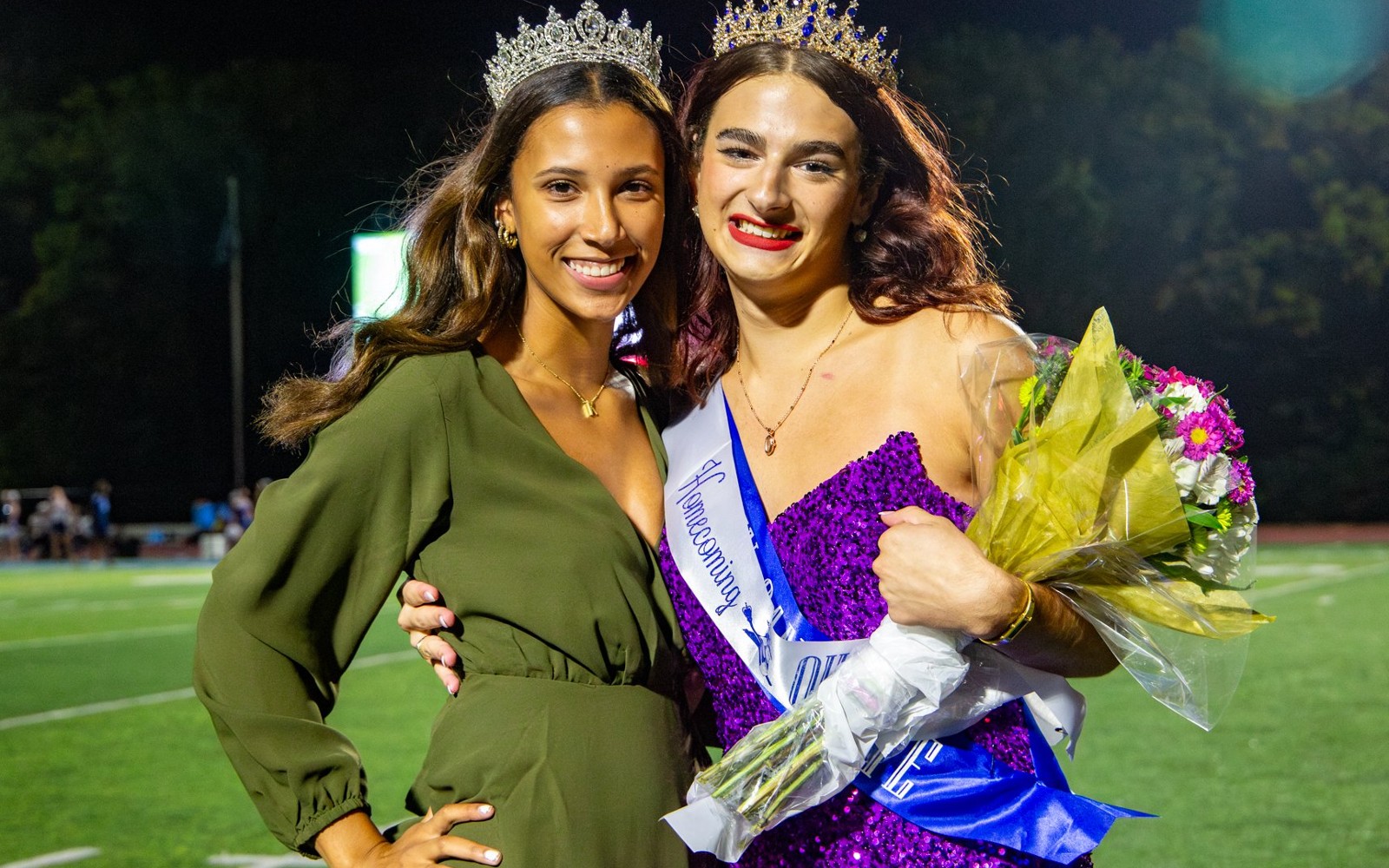 US: Trans girl crowned homecoming queen in Colorado | PinkNews