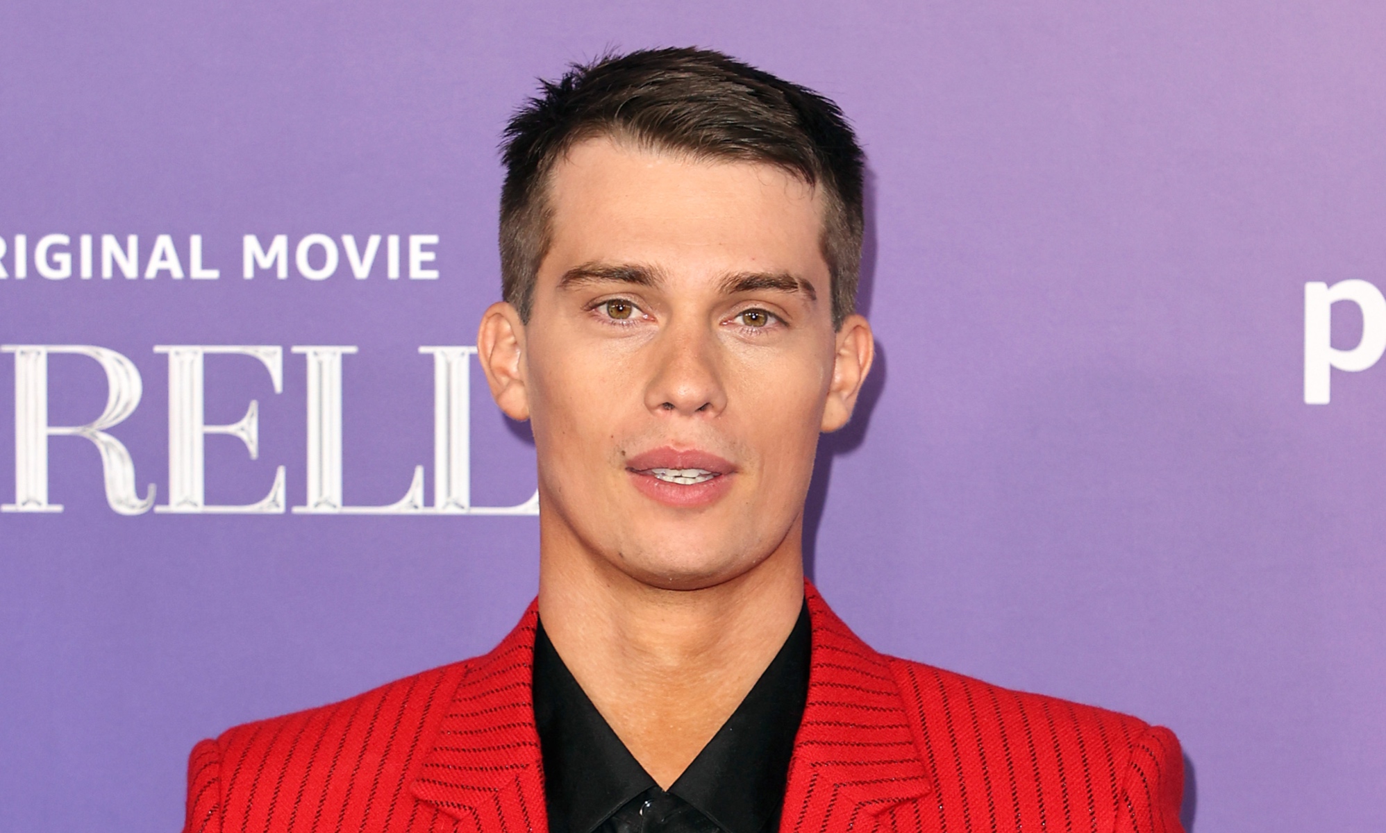 Nicholas Galitzine says fame has cost him romantic partners