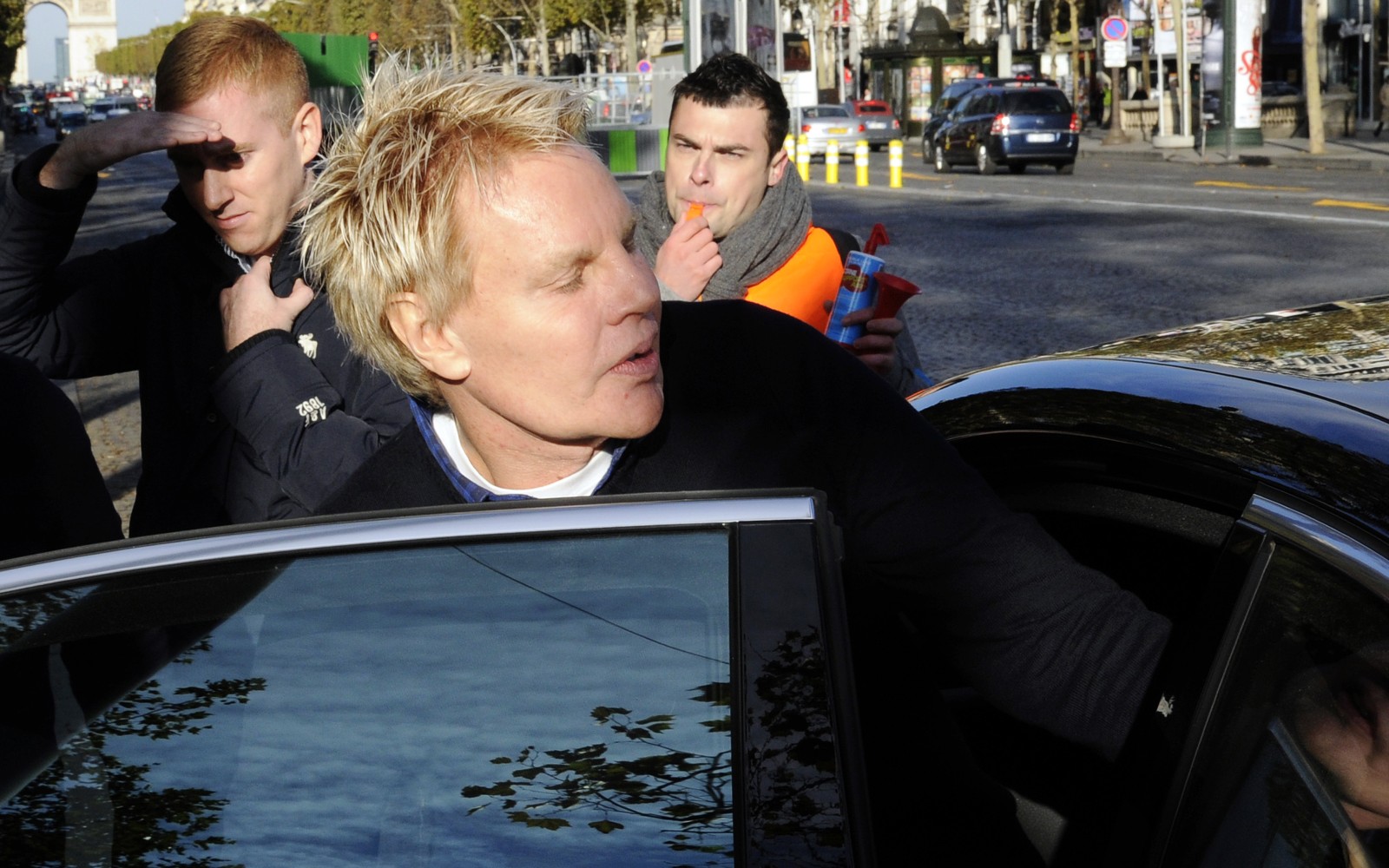 Mike Jeffries: Ex-Abercrombie CEO arrested in sex-trafficking investigation