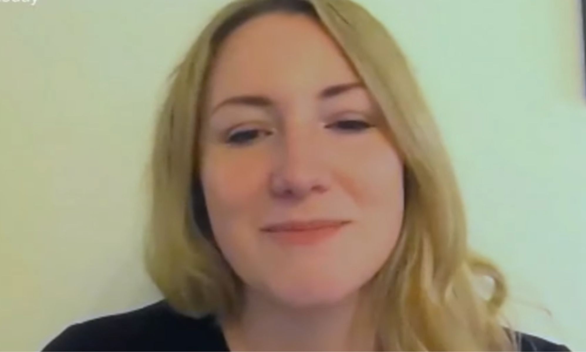 Woman seeking life-saving abortion targeted by right-wing attacks