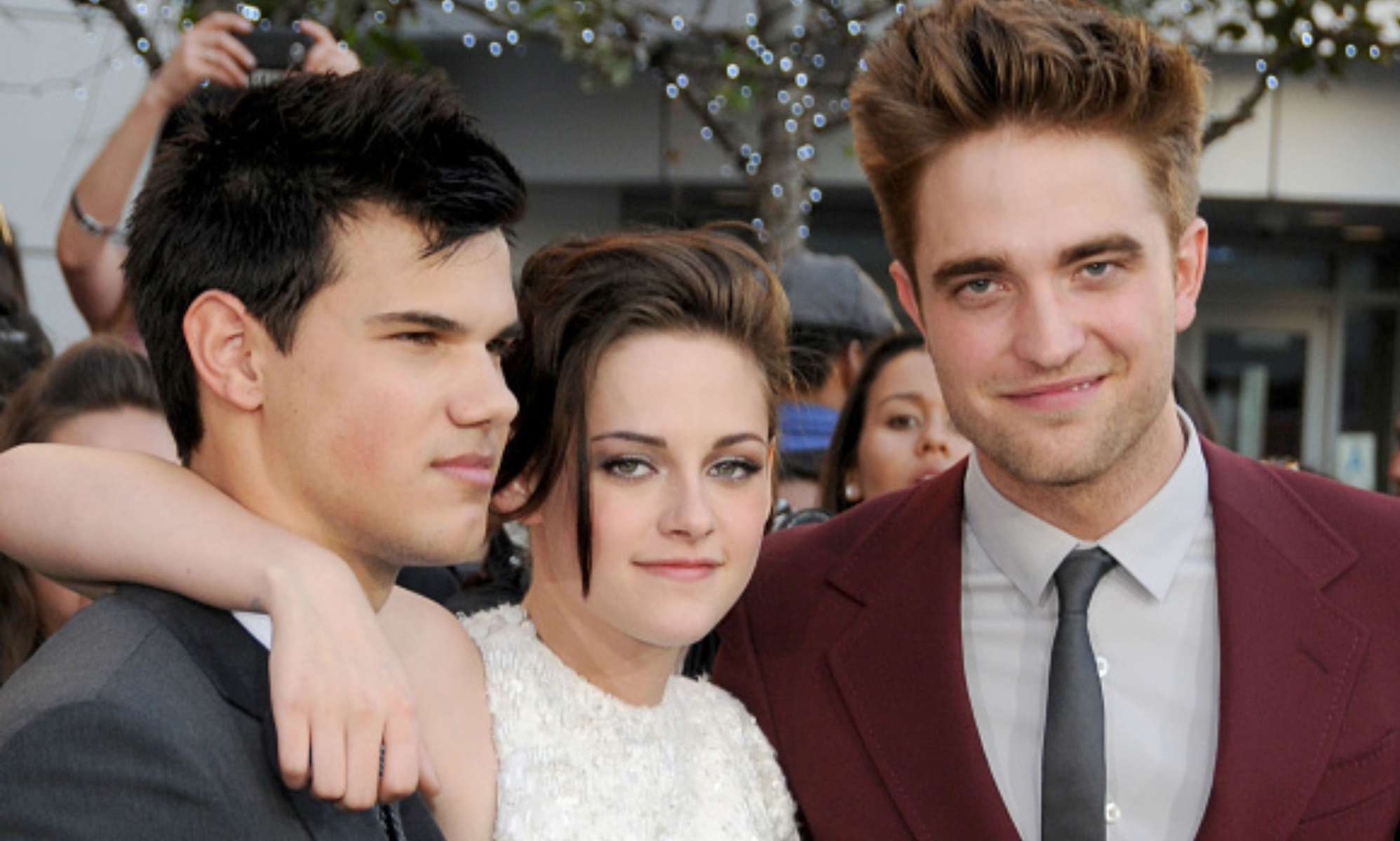 Is a new Twilight movie coming out? Fans lose it over cryptic teaser