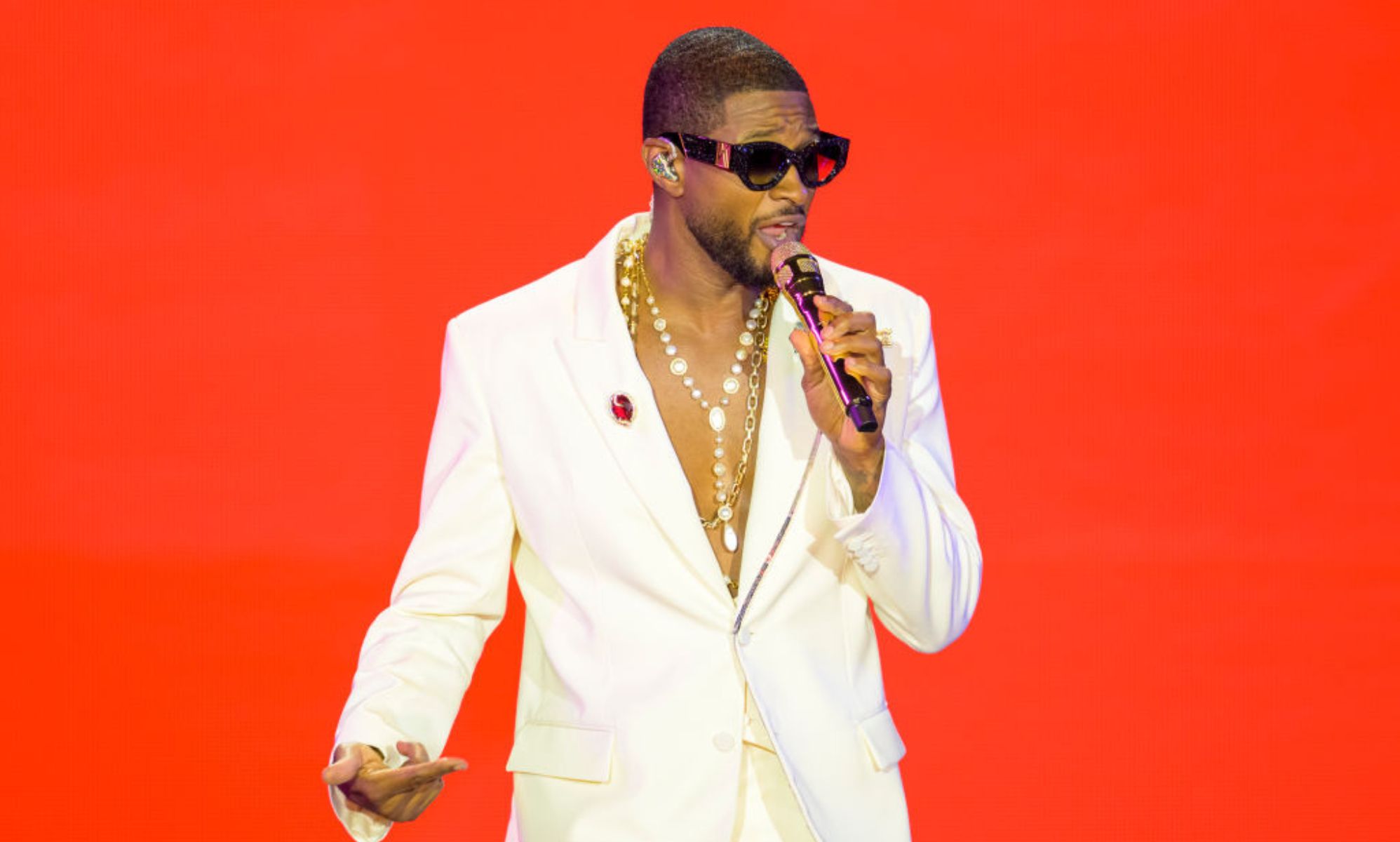 Usher announces extra dates on his UK and European tour including London