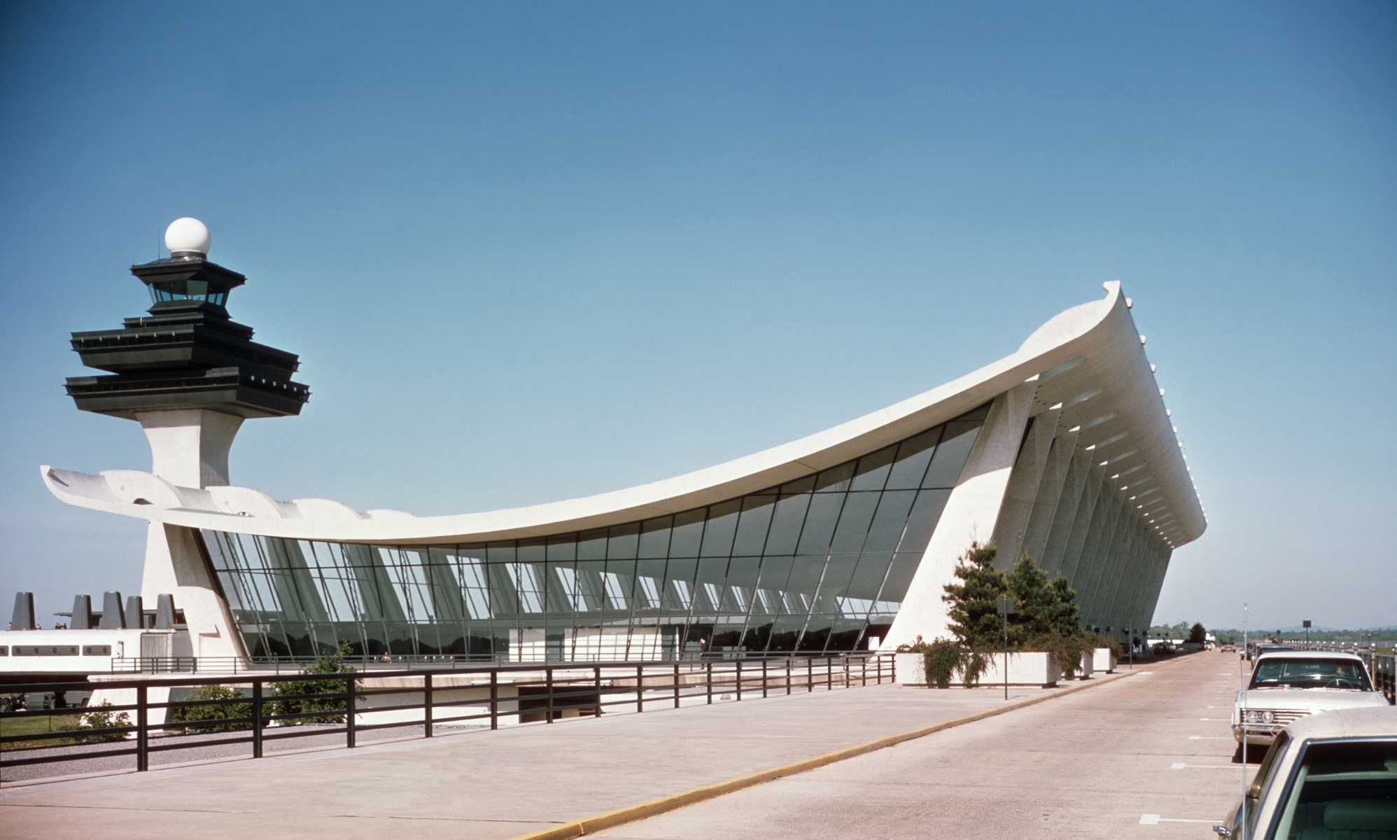 Republicans want Dulles International Airport named after Trump