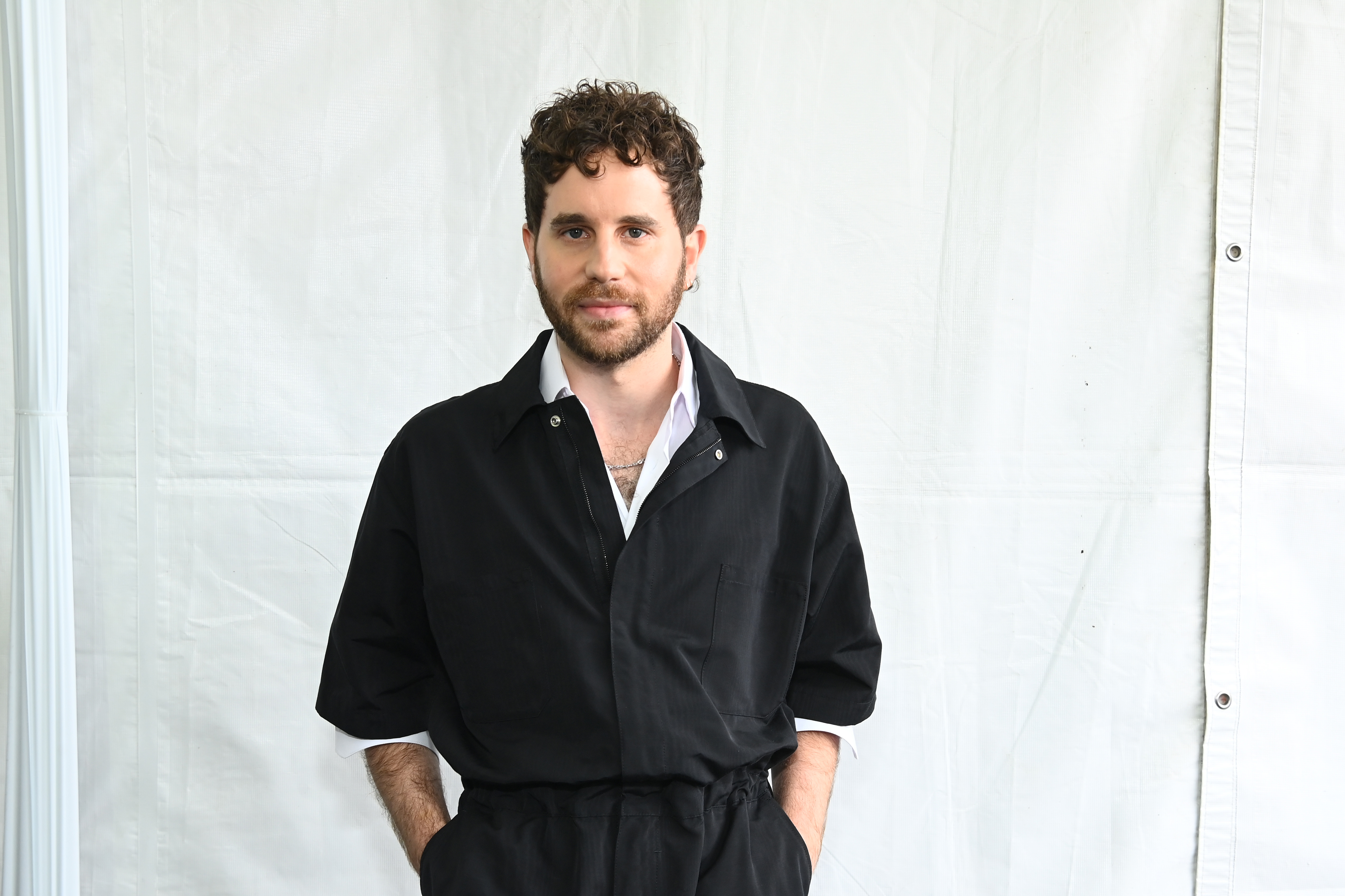 What does 'vers' mean – and how does it compare to a 'switch'?