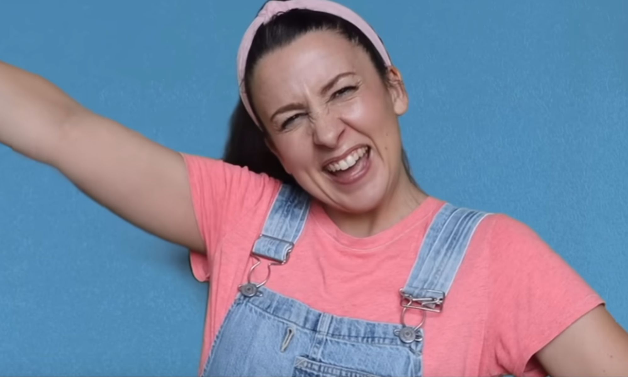 Children's YouTuber Ms Rachel faces boycott over Pride message