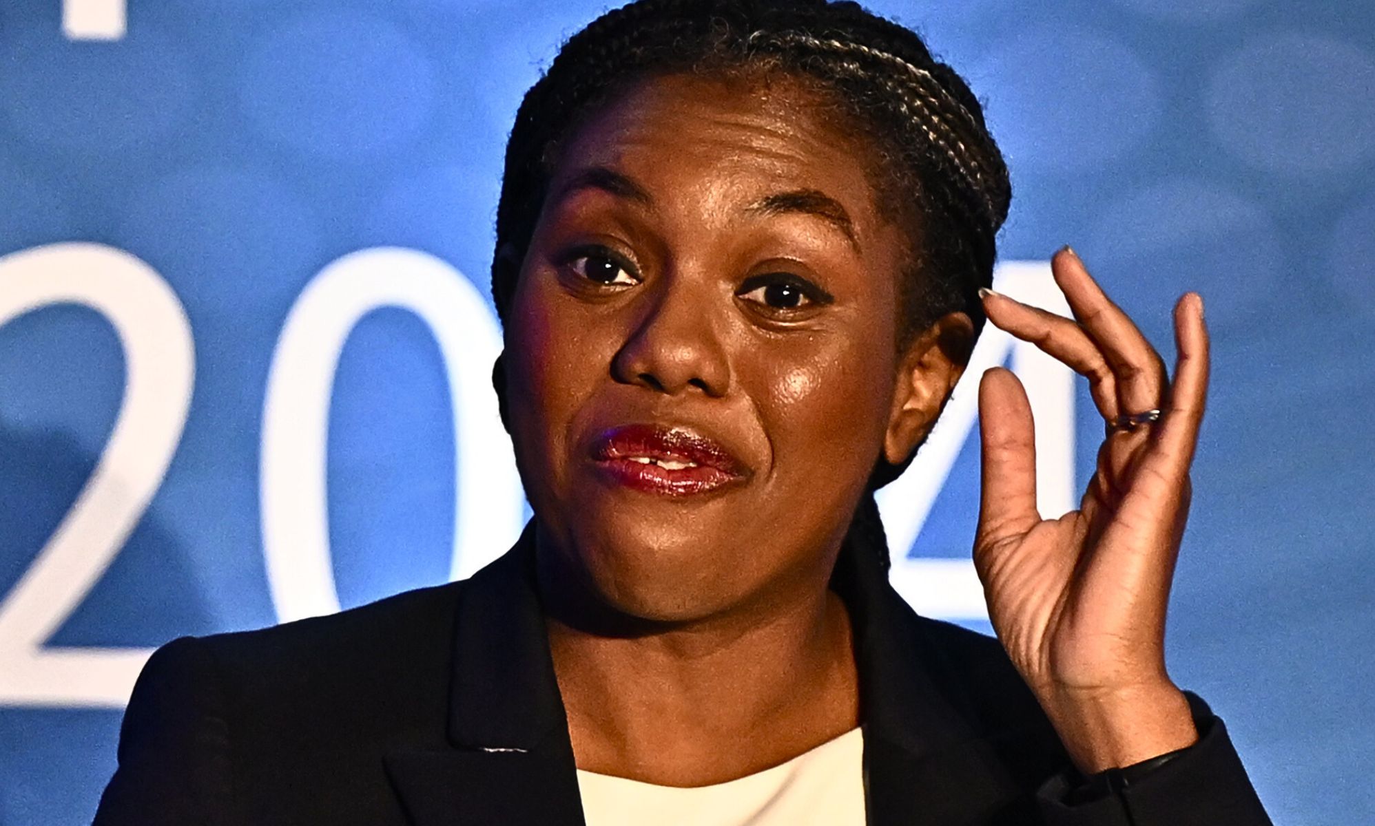 Kemi Badenoch reignites beef with David Tennant in 'weird' leadership bid