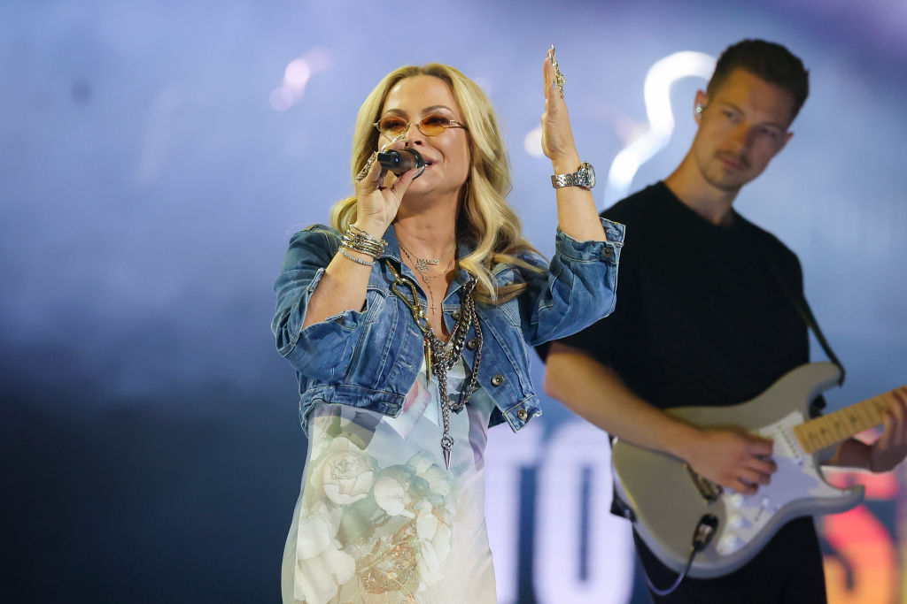 Anastacia announces UK and European tour: dates, tickets and more