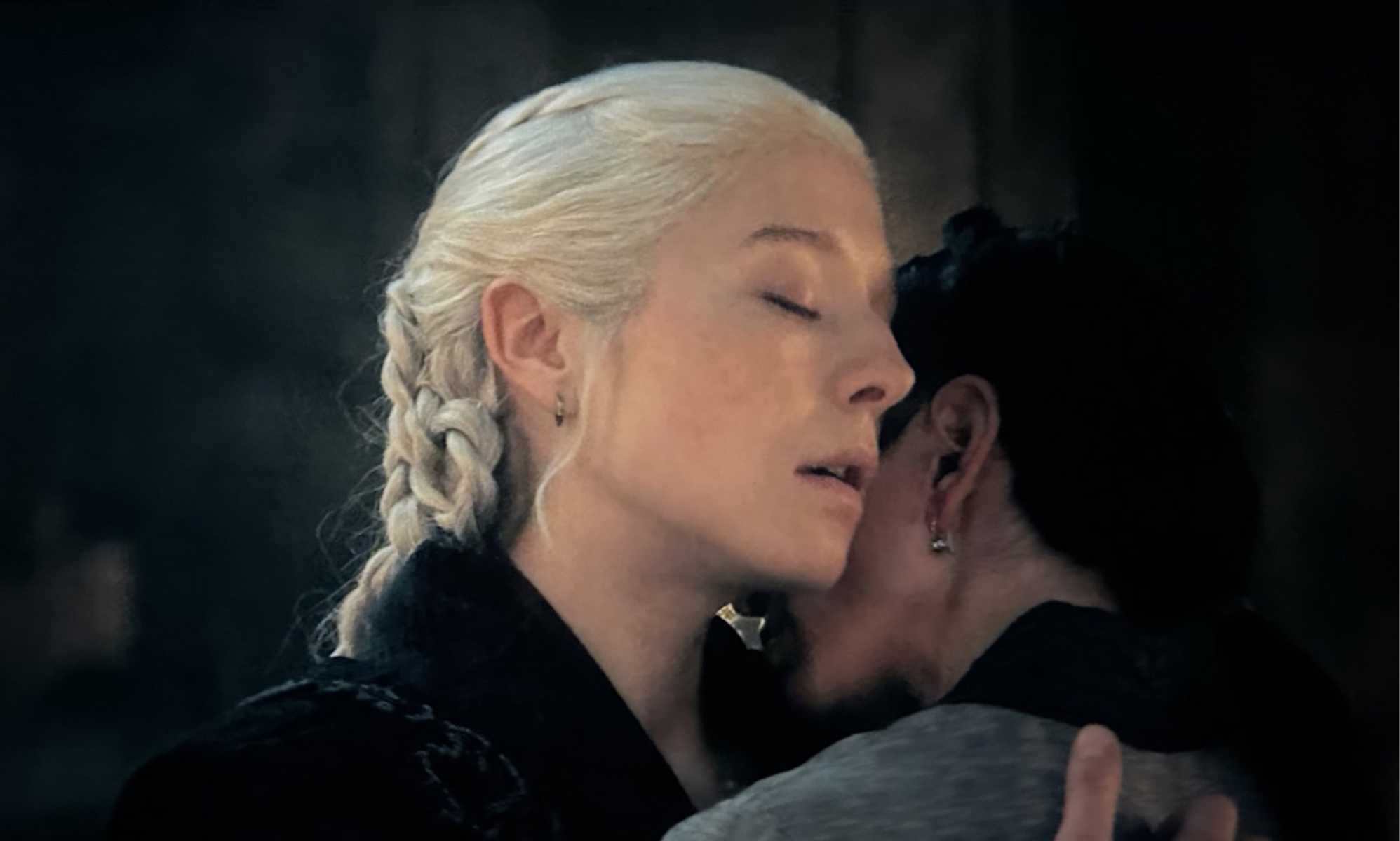 Rhaenyra and Mysaria's kiss in House of the Dragon was unscripted