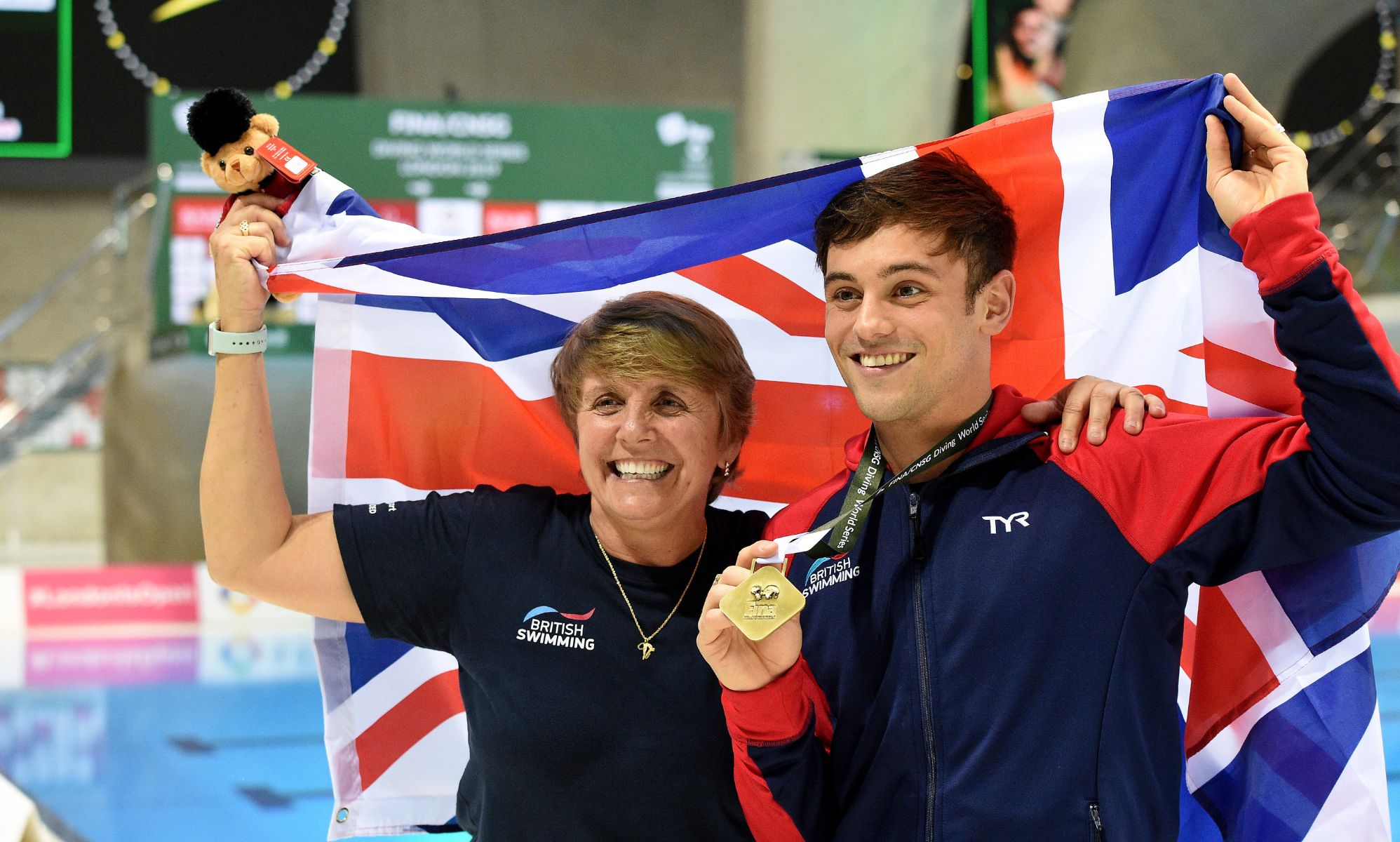 Naked Tom Daley portrait drawn by David Hockney | PinkNews