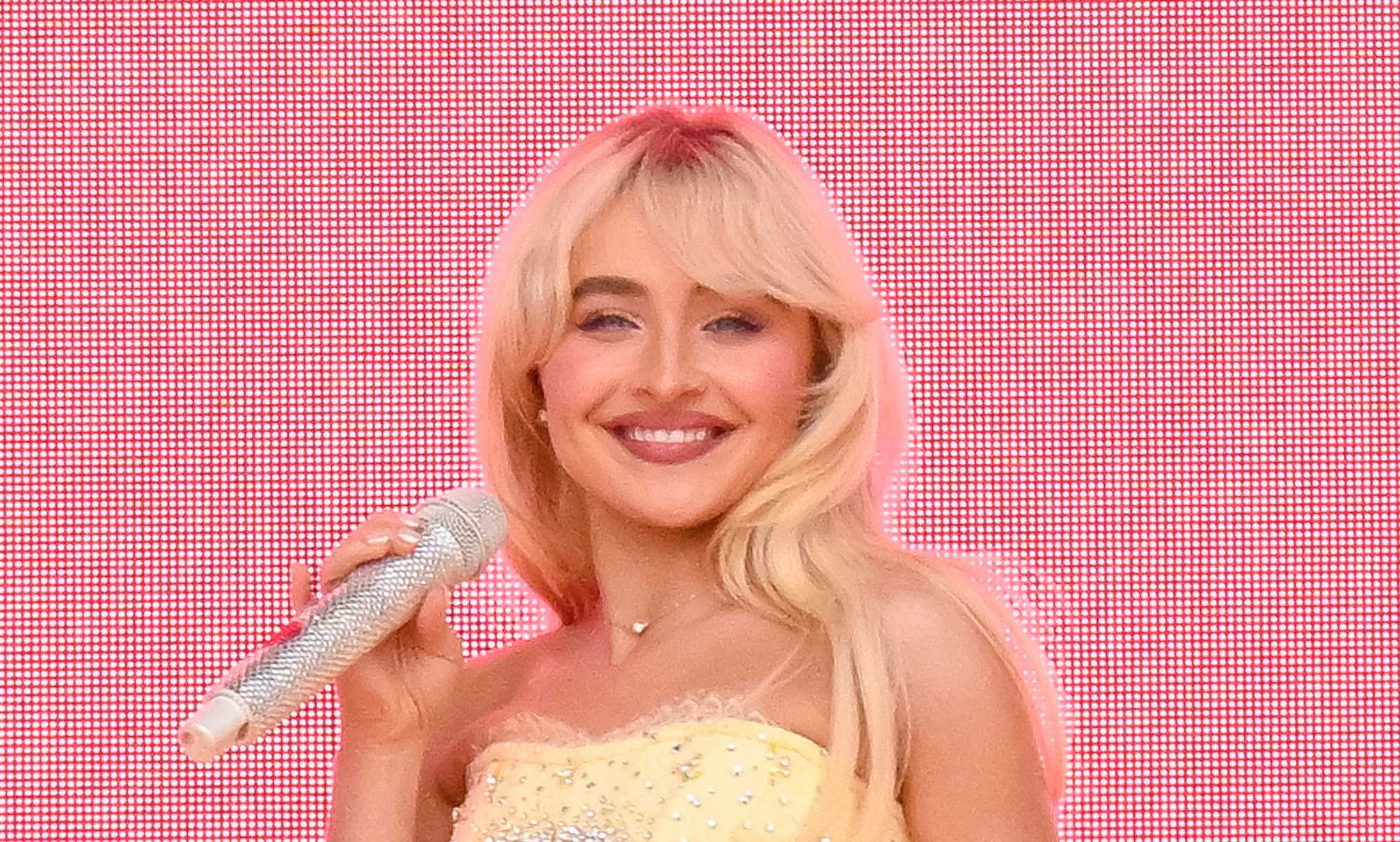 Please Please Please: Sabrina Carpenter and Barry Keoghan romp in ...