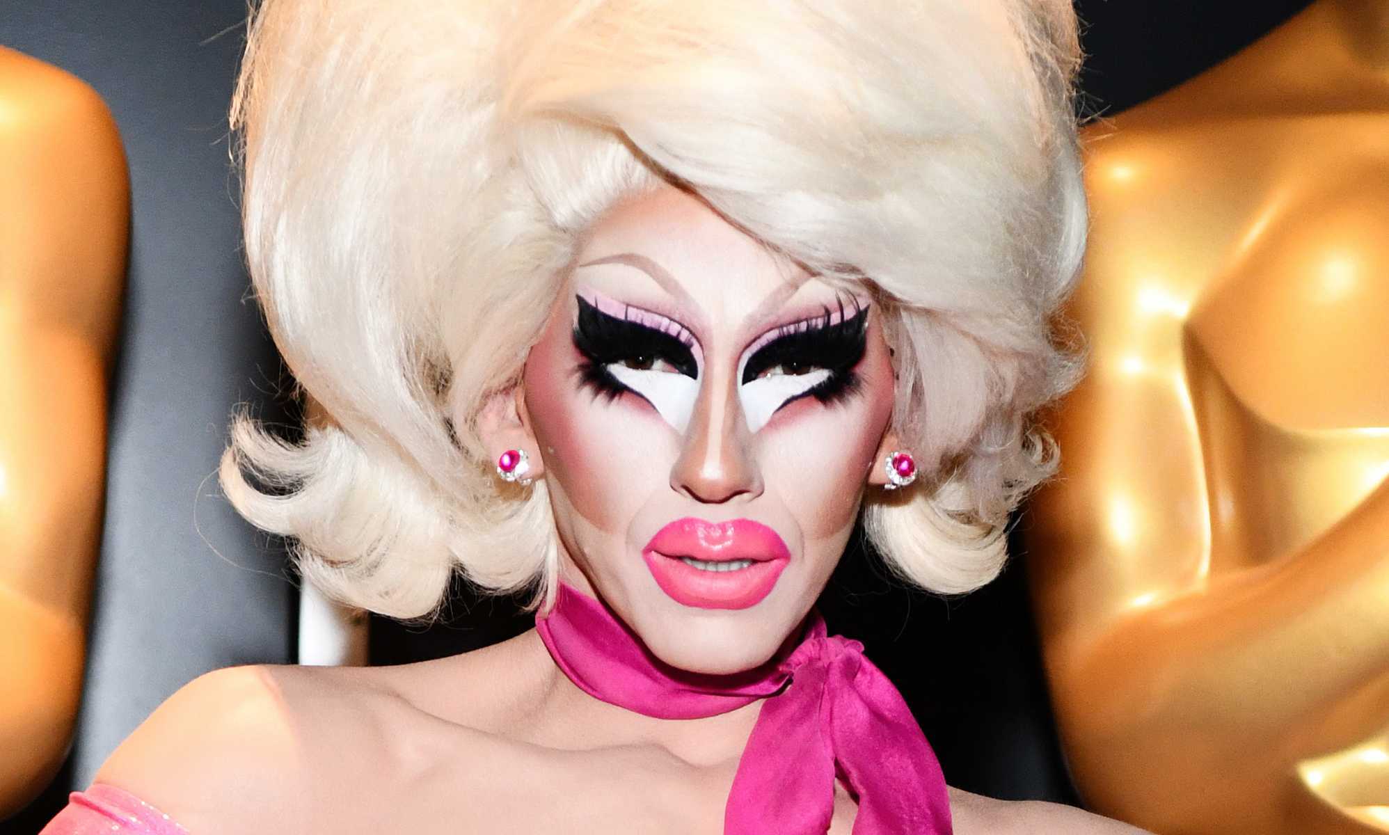 Trixie Mattel Unveils Dream Motel In Trixie Motel Drag Me Home 4213
