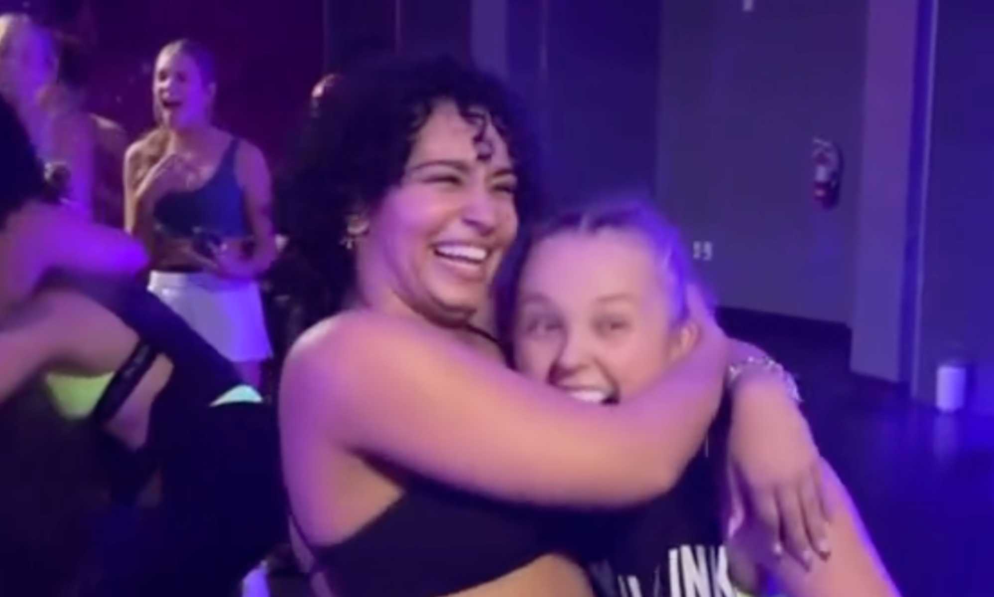 JoJo Siwa confirrms breakup with partner Dakayla Wilson