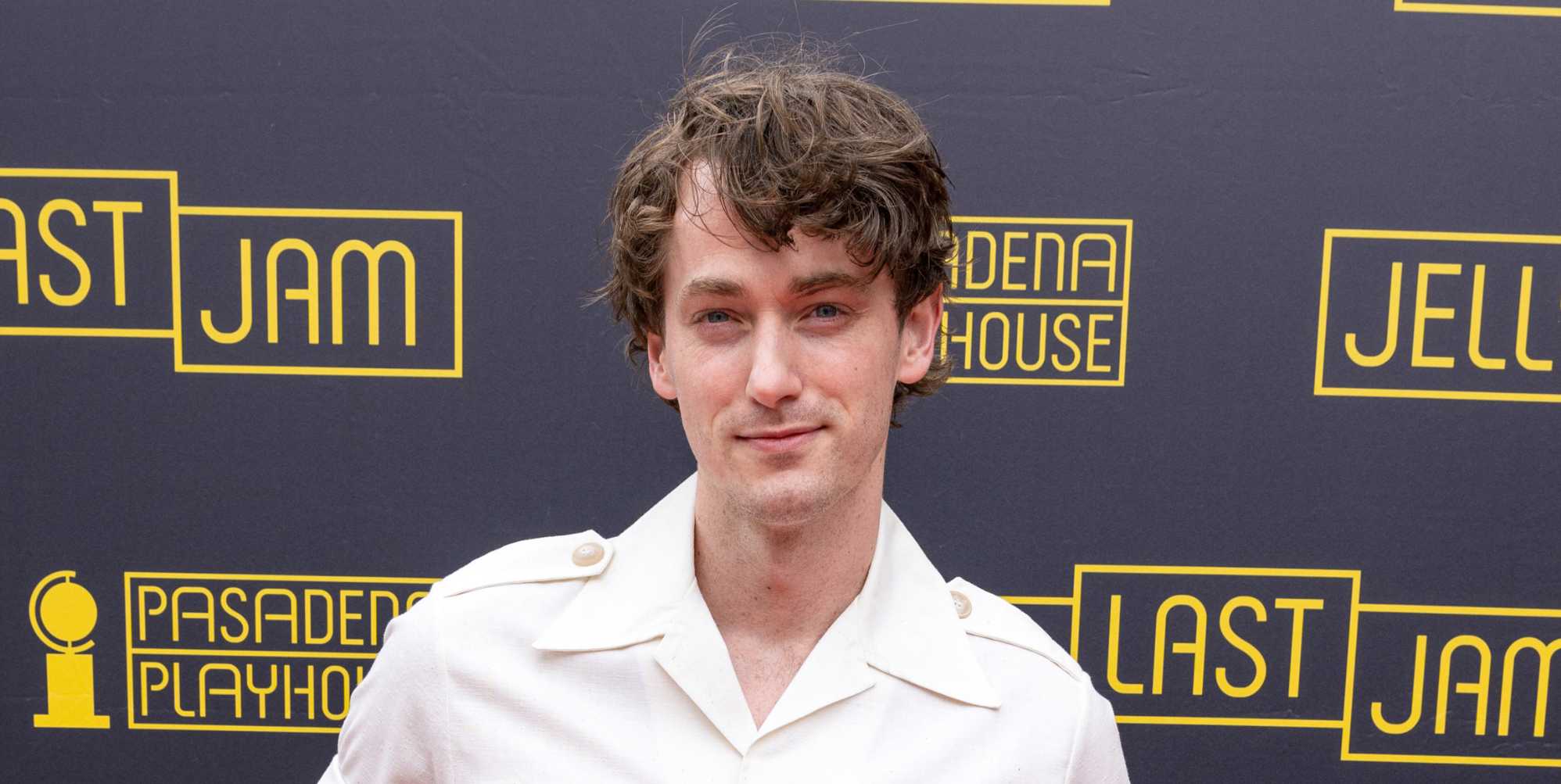 Grey's Anatomy casts actor in new gay hospital chaplain role