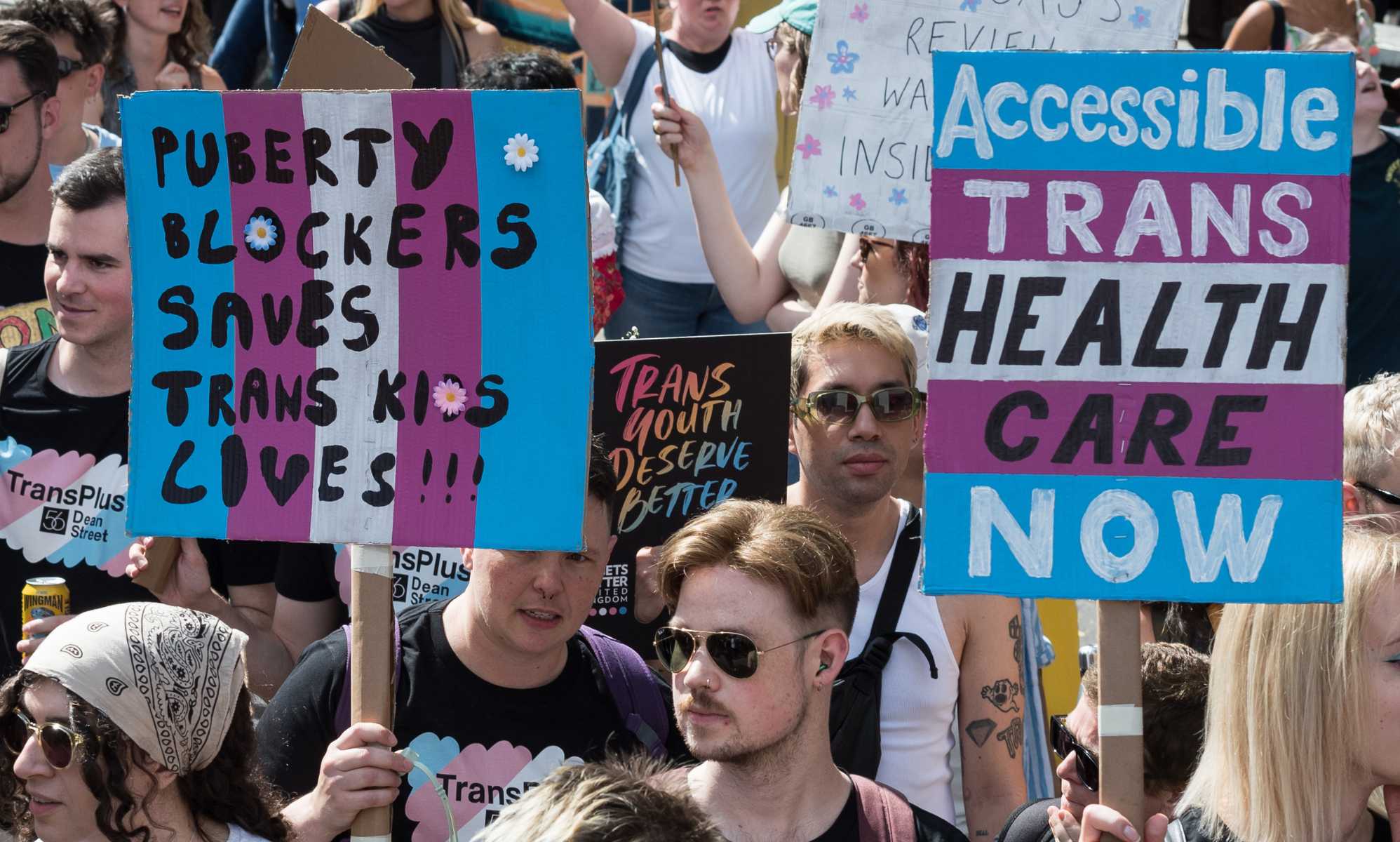 Trans youth won't be prescribed puberty blockers, NHS England says