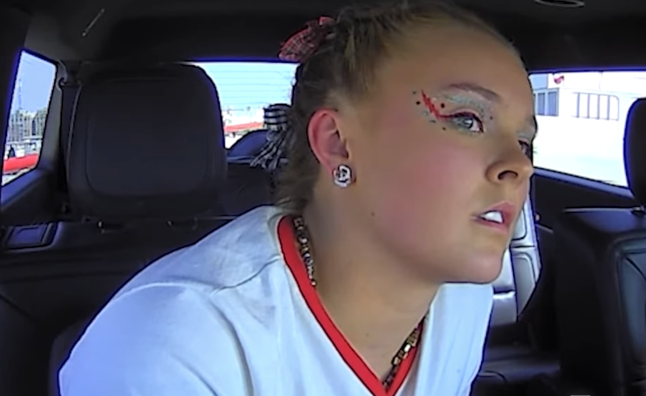 JoJo Siwa 'pulled over by FBI' and accused of committing fraud
