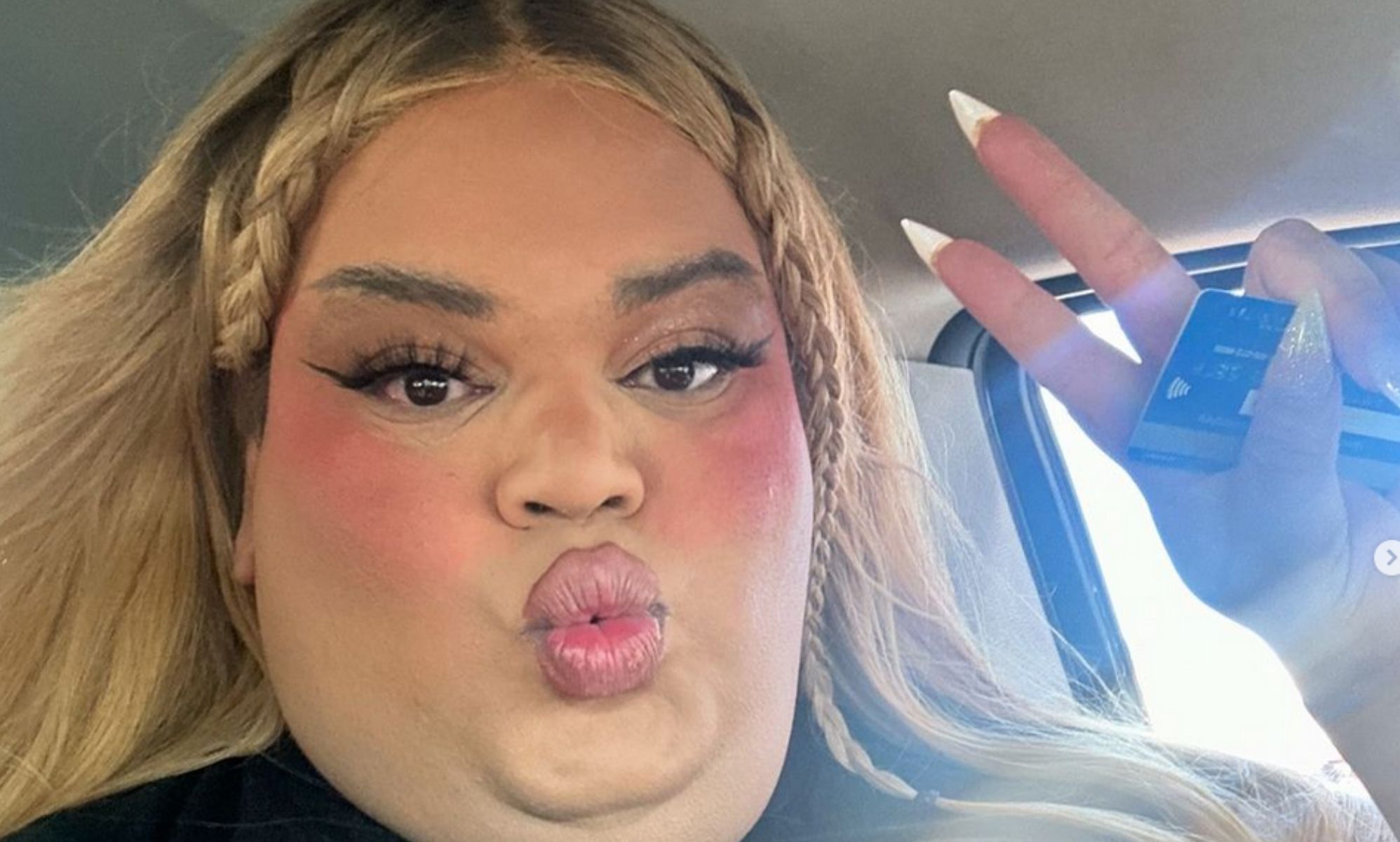 Jools Lebron: Trans TikTok star's 'very demure, very mindful' trend