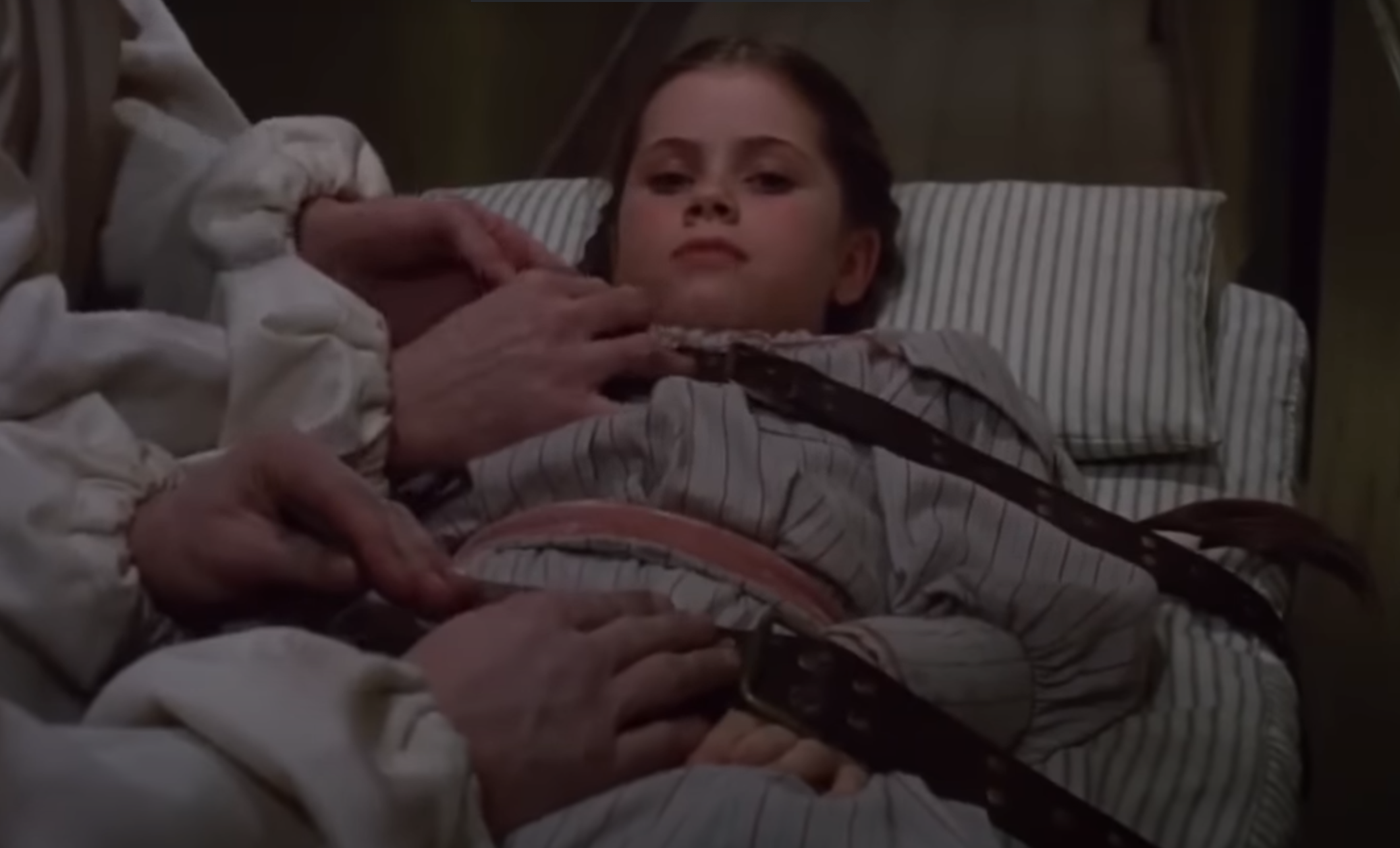 Professor Mombi: Return to Oz ref. in Wicked traumatizes 80s kids