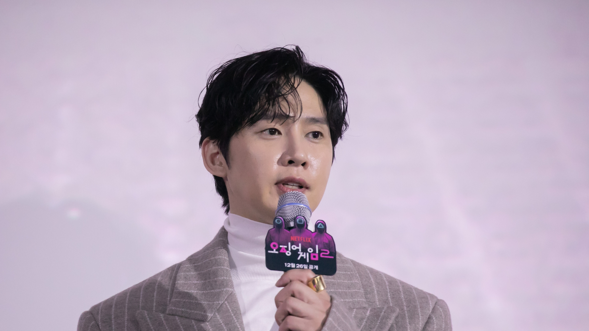 Squid Game creator explains why he introduced Cho Hyun-ju in S2