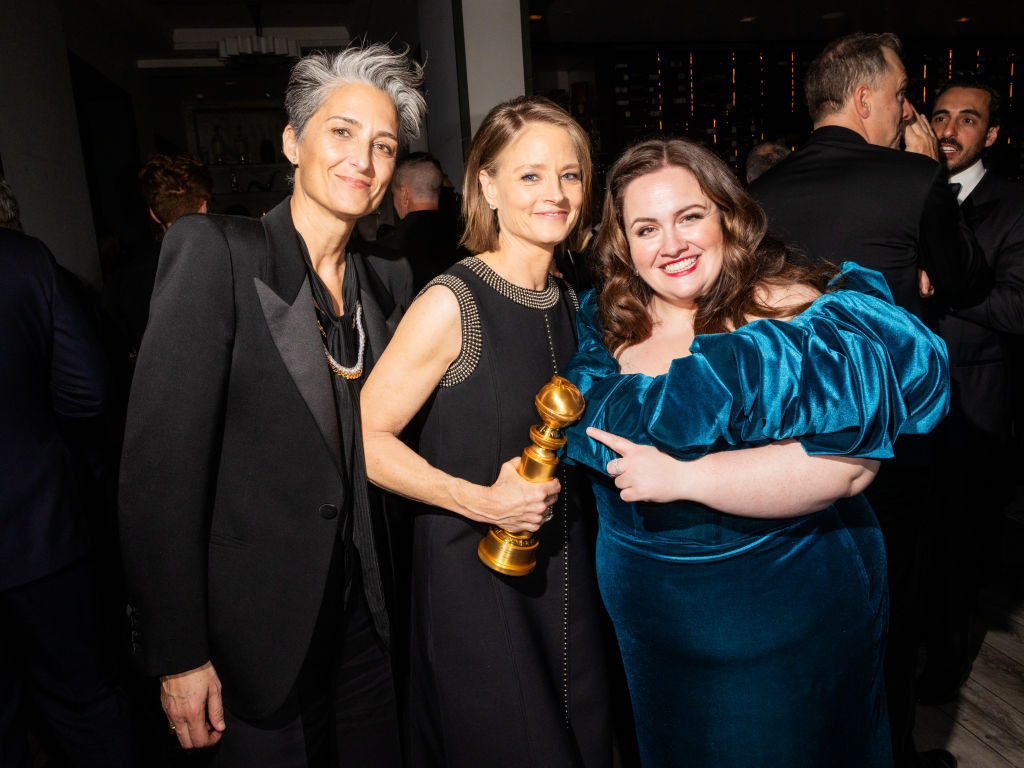 Jodie Foster dedicates 2025 Golden Globe win to her wife and sons