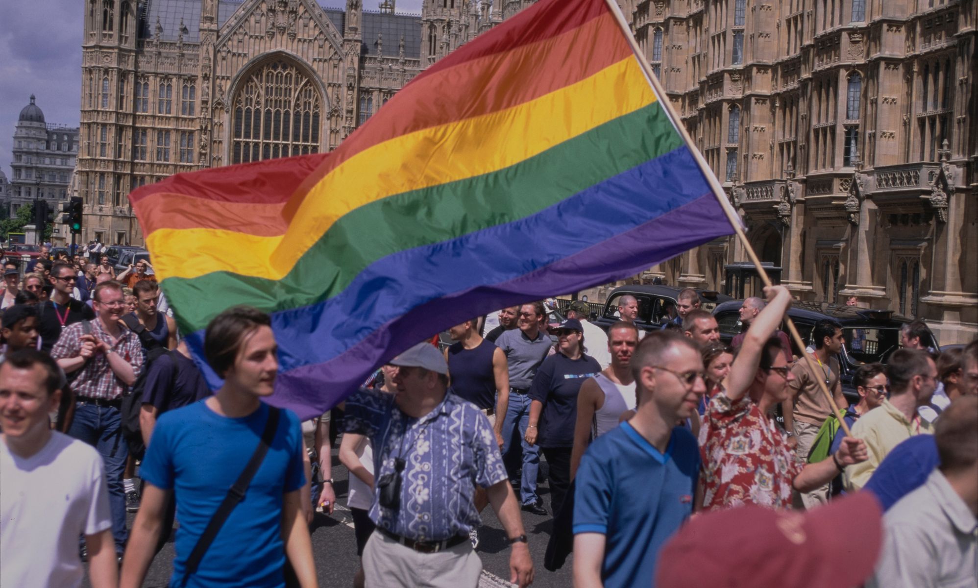 Number of gay and bi young adults in UK quadruples in a decade