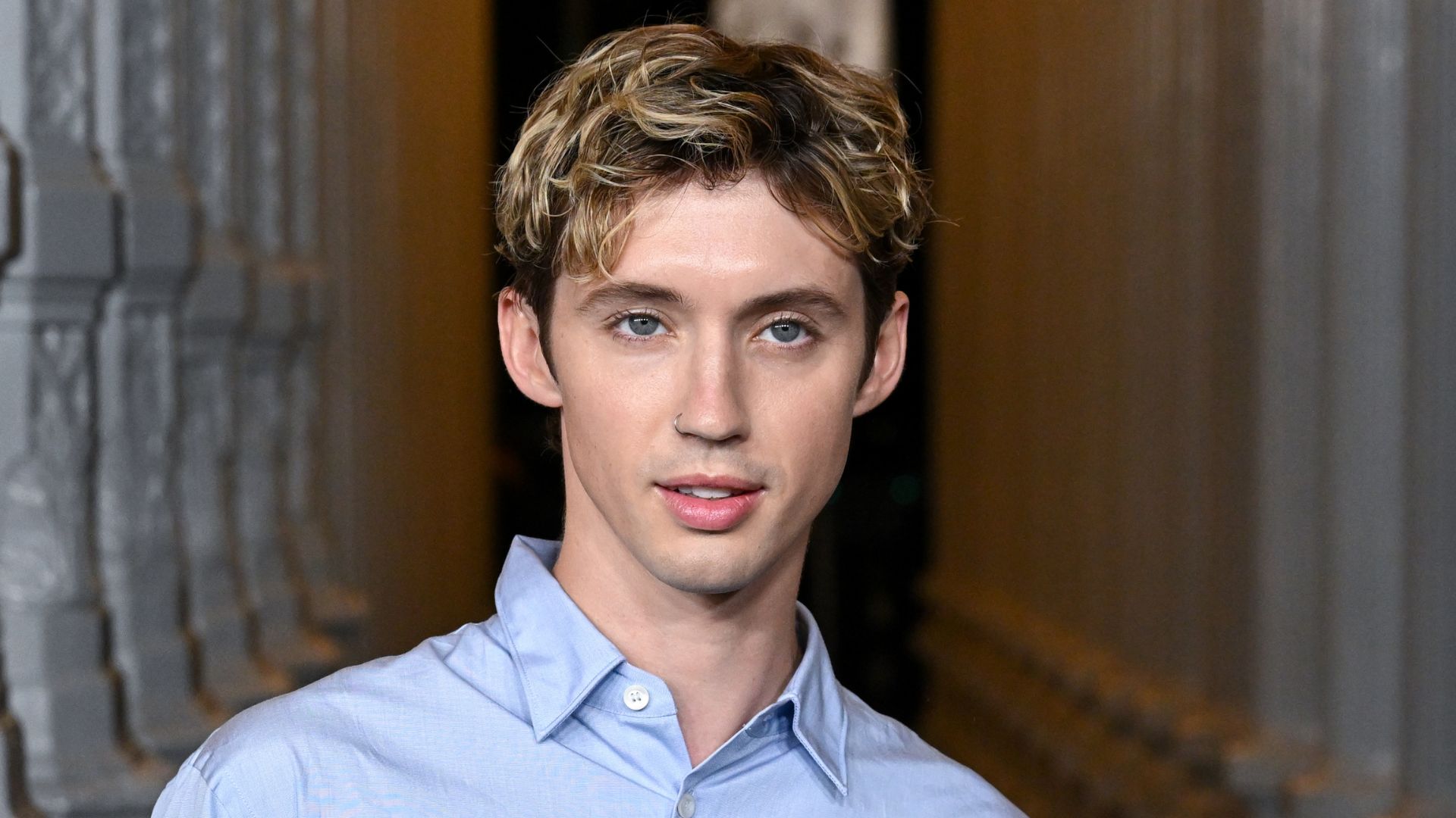Troye Sivan reveals he's into hairy guys in risqué Grindr campaign