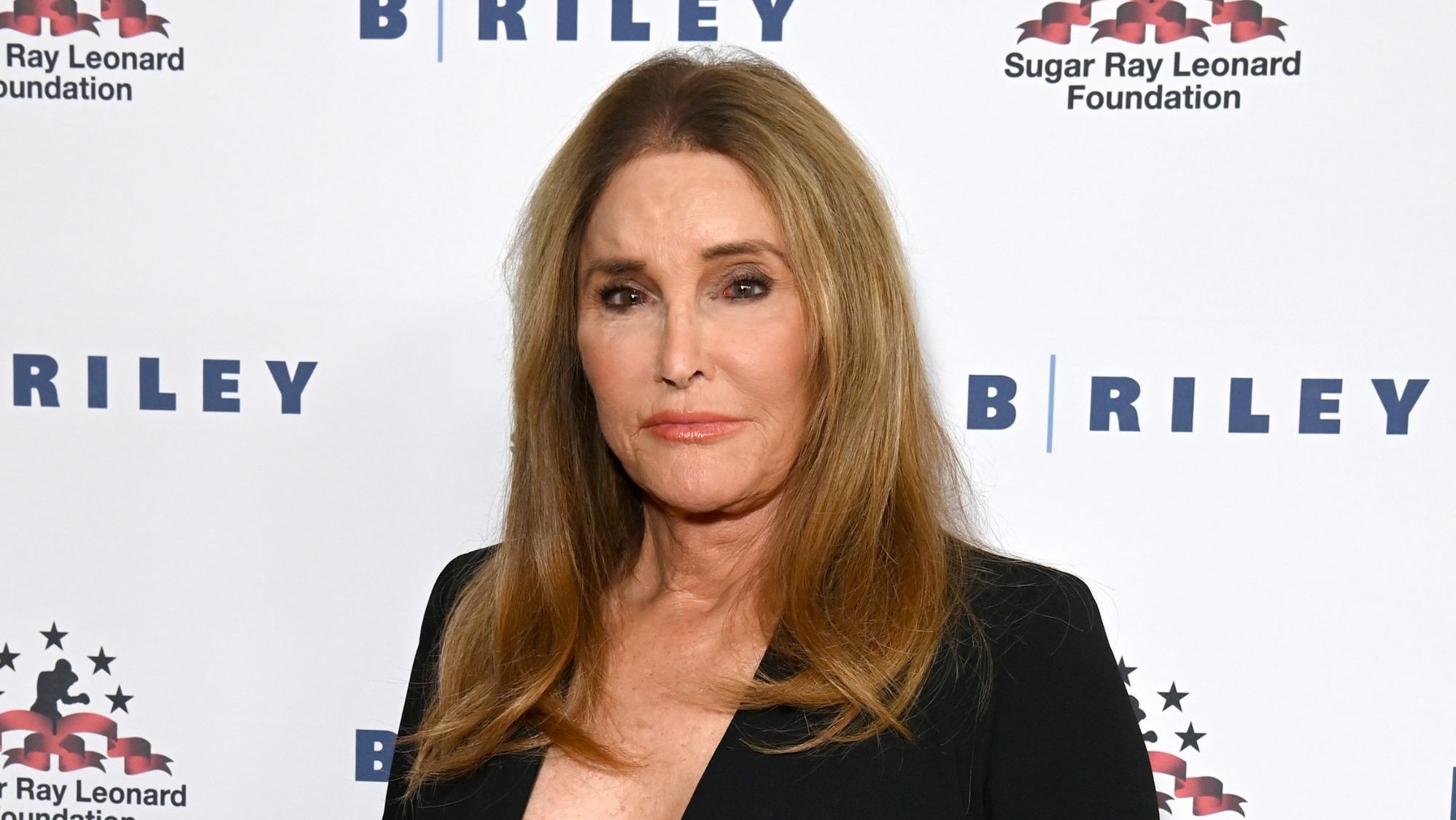 Caitlyn Jenner still 'loves' Trump despite 'male' passport issue