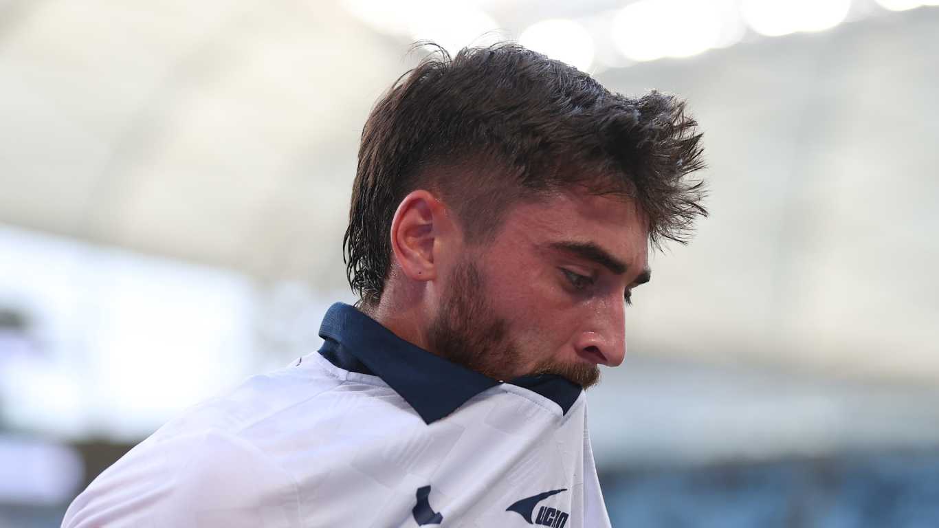 First out gay footballer Josh Cavallo 'gets daily death threats'