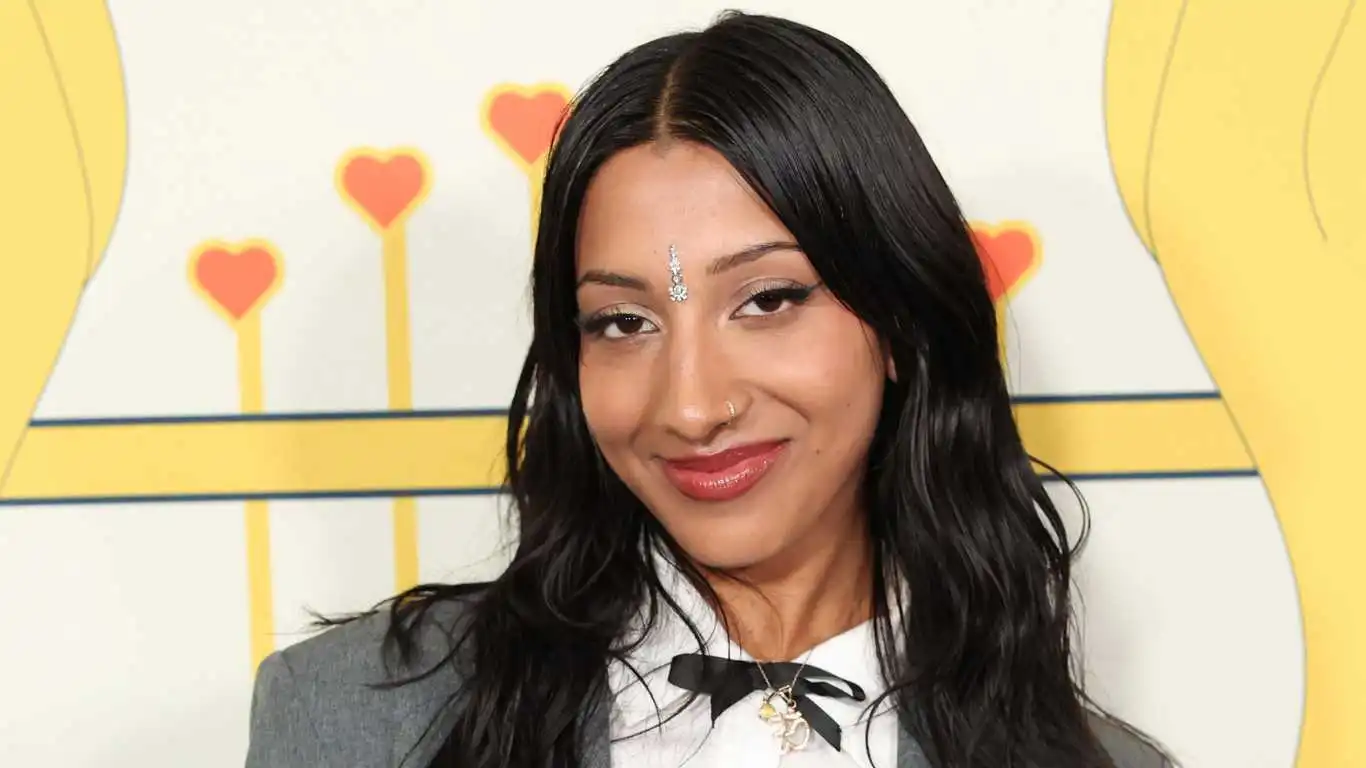 Fans celebrate after KATSEYE star officially comes out as queer