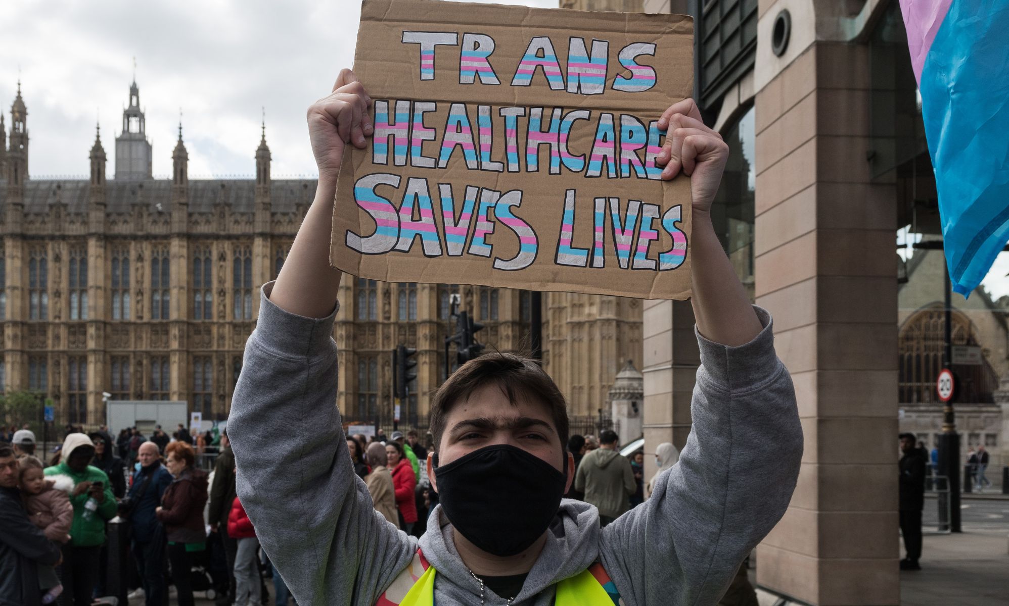 Trans youth won't be prescribed puberty blockers, NHS England says