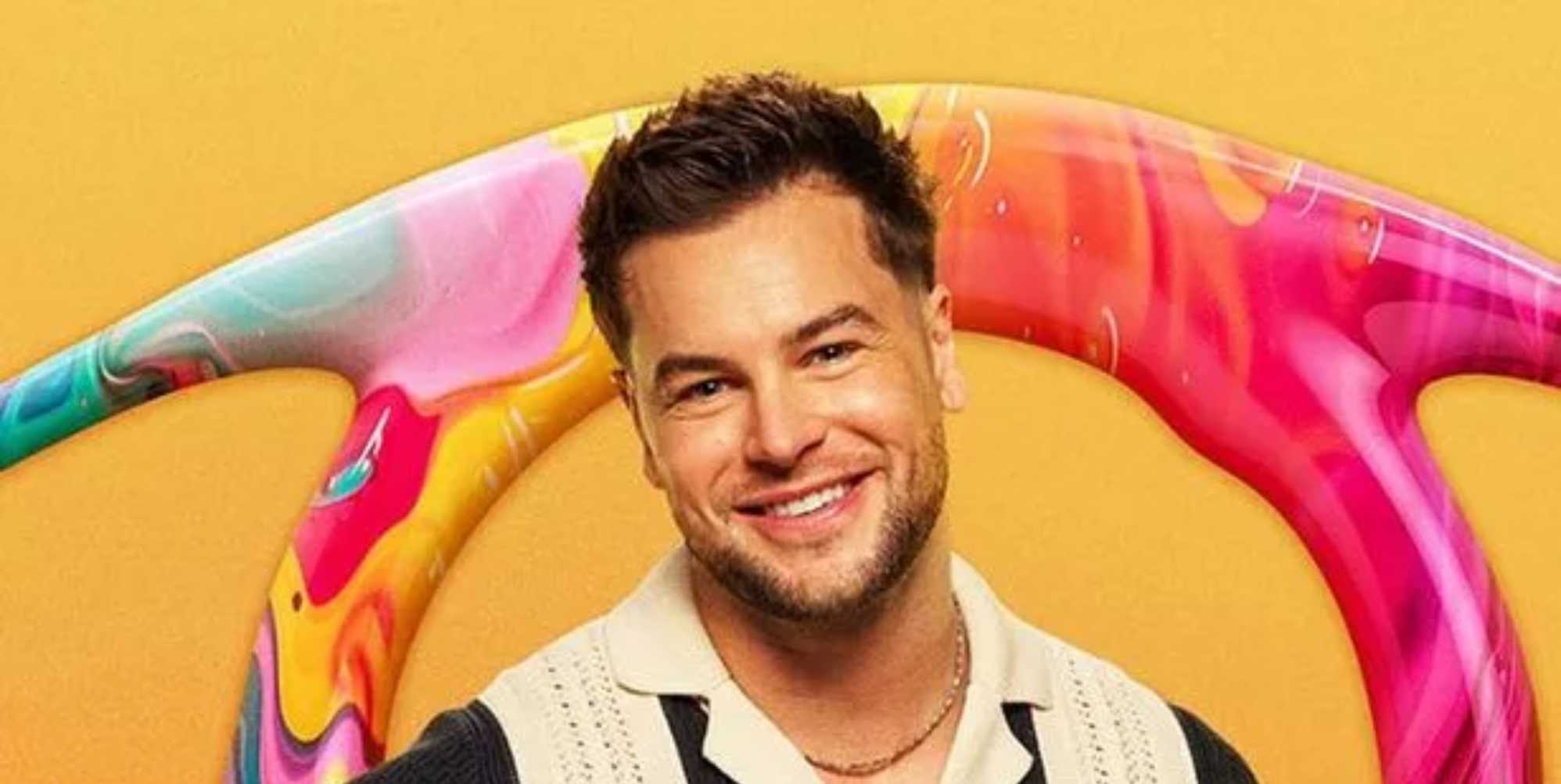 CBB Chris Hughes praised for reply to Mickey Rourke 'homophobia'