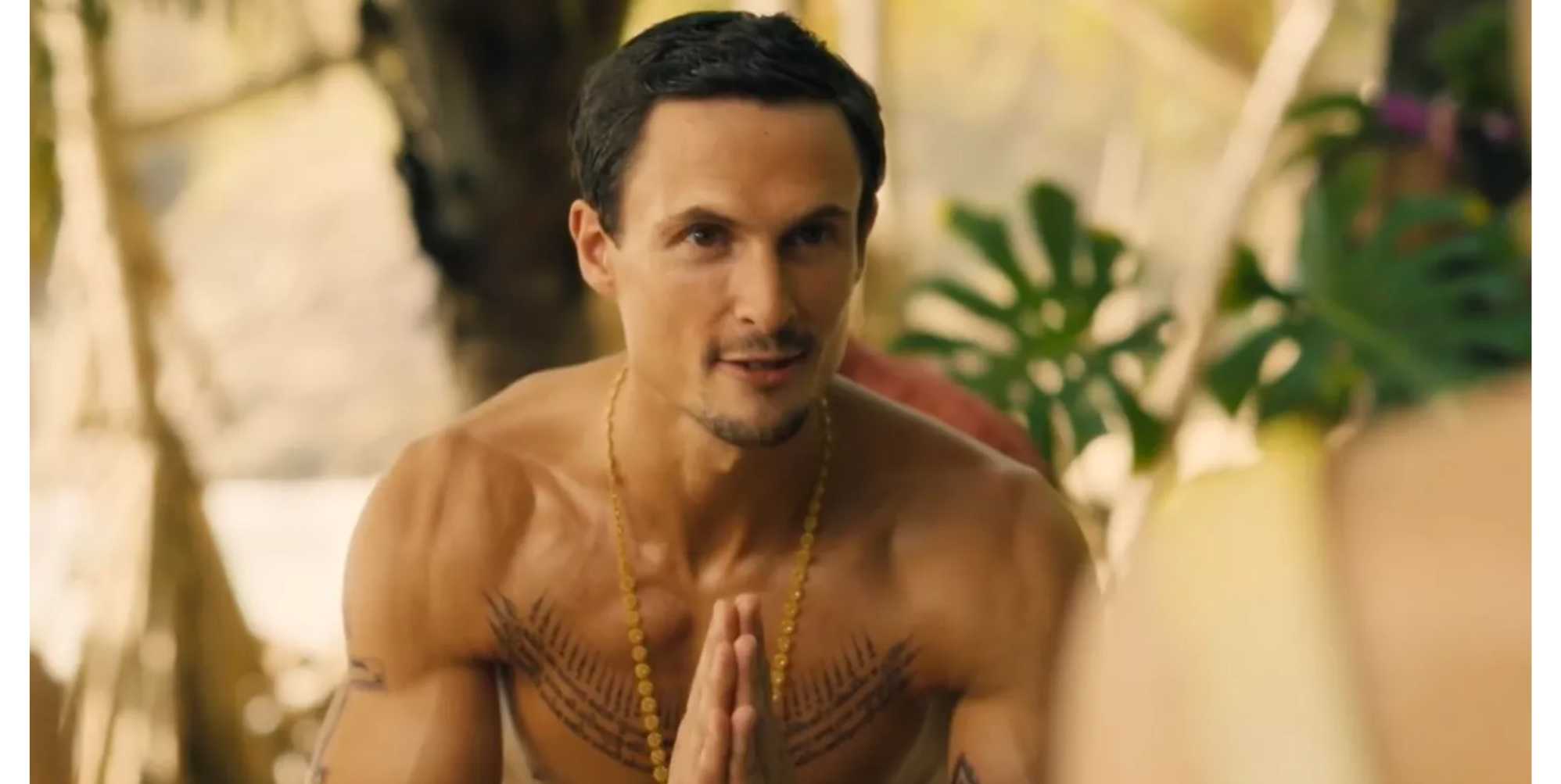 The White Lotus: Valentina actor talks gay 'epiphany'