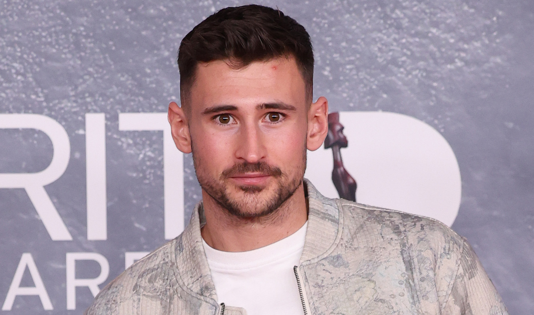 Gay athlete Jake Williamson breaks Hyrox world record