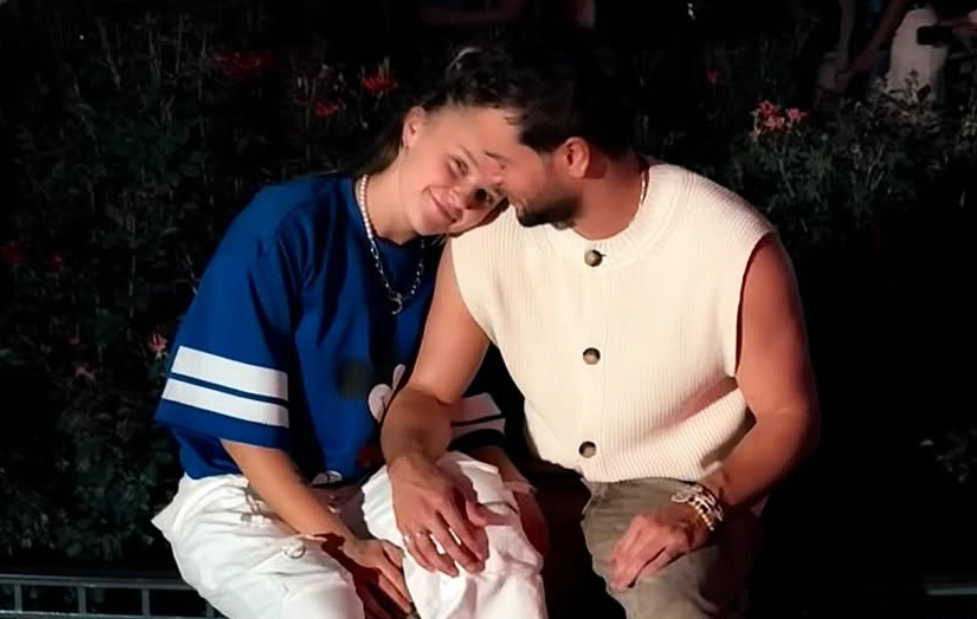 JoJo Siwa transforms in racy new photoshoot for Ladygunn