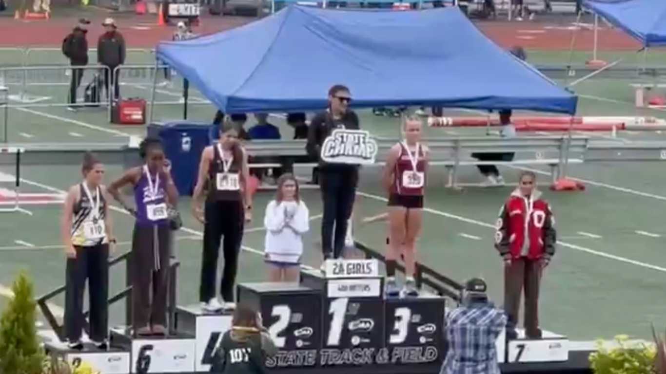 Trans runner Aayden Gallagher booed at Oregon state track meet