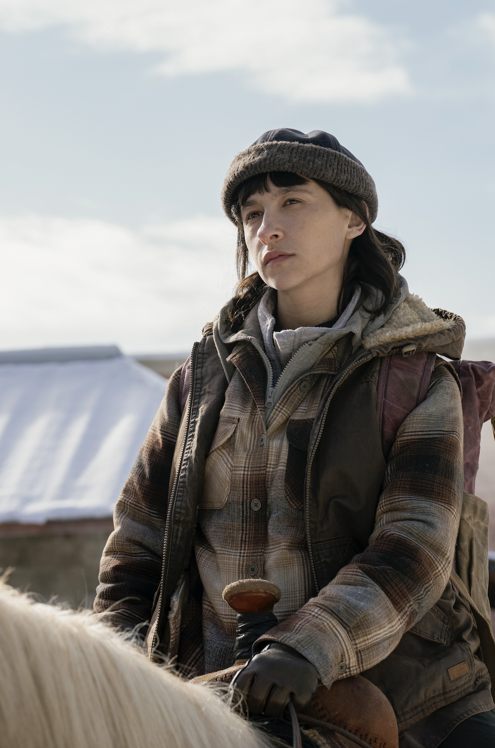 Non-binary Ginny & Georgia star on trolls and trans representation