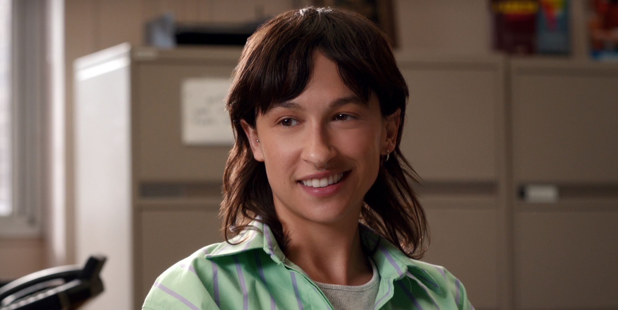 Non-binary Ginny & Georgia star on trolls and trans representation