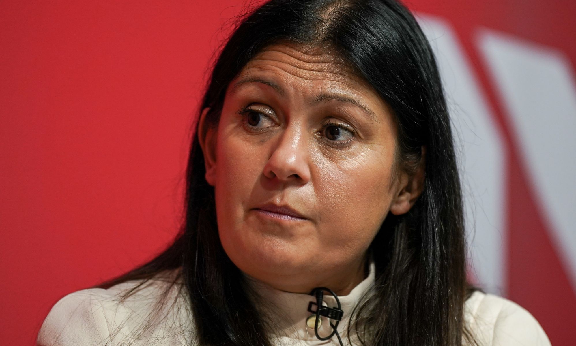 Lisa Nandy wears trans rights shirt after puberty blocker ban support