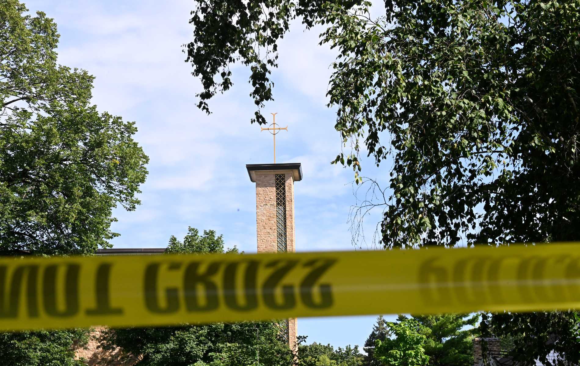 No, Trump shooter Thomas Matthew Crooks wasn't trans